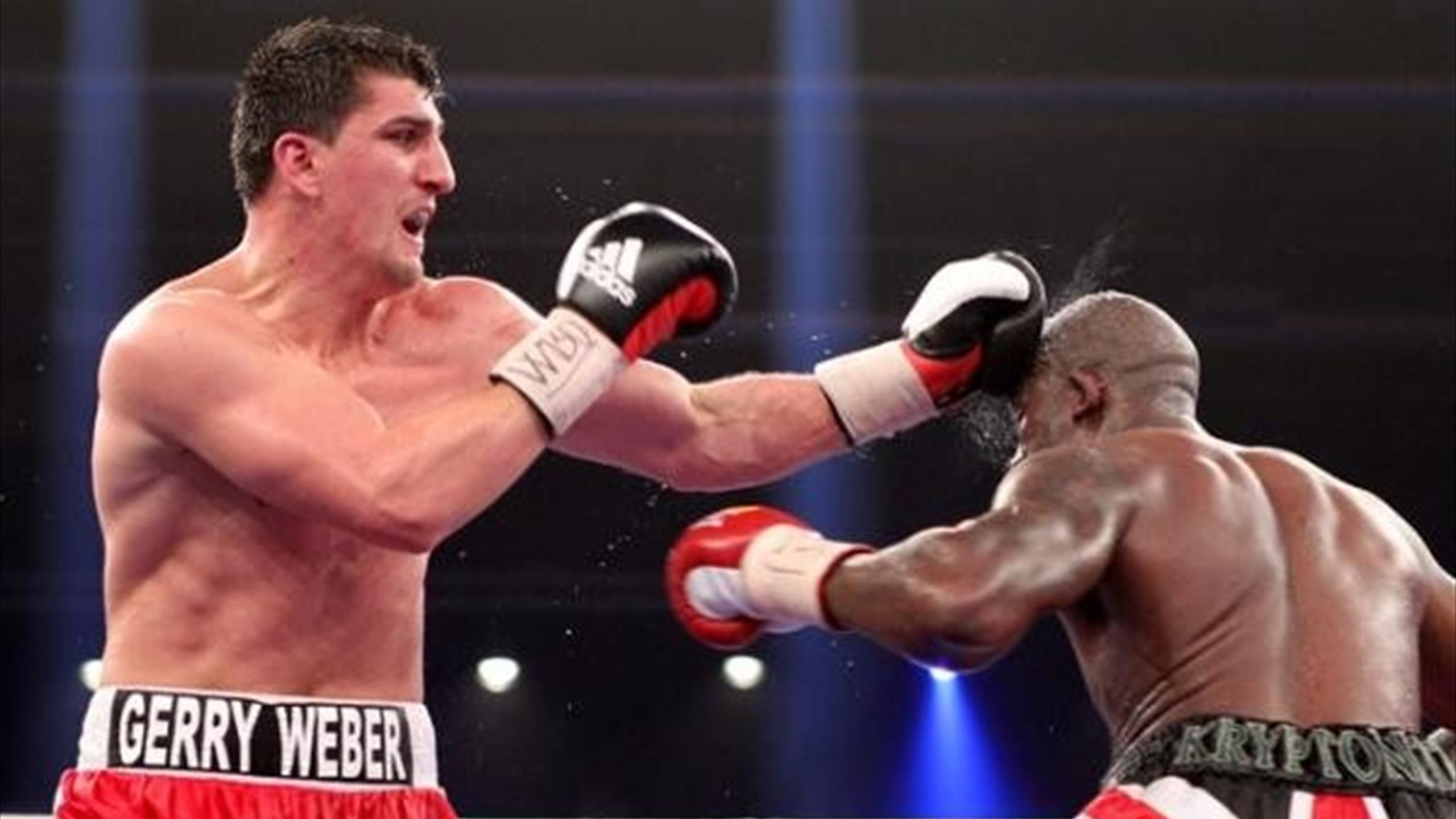 Huck draws to keep belt - TNT Sports