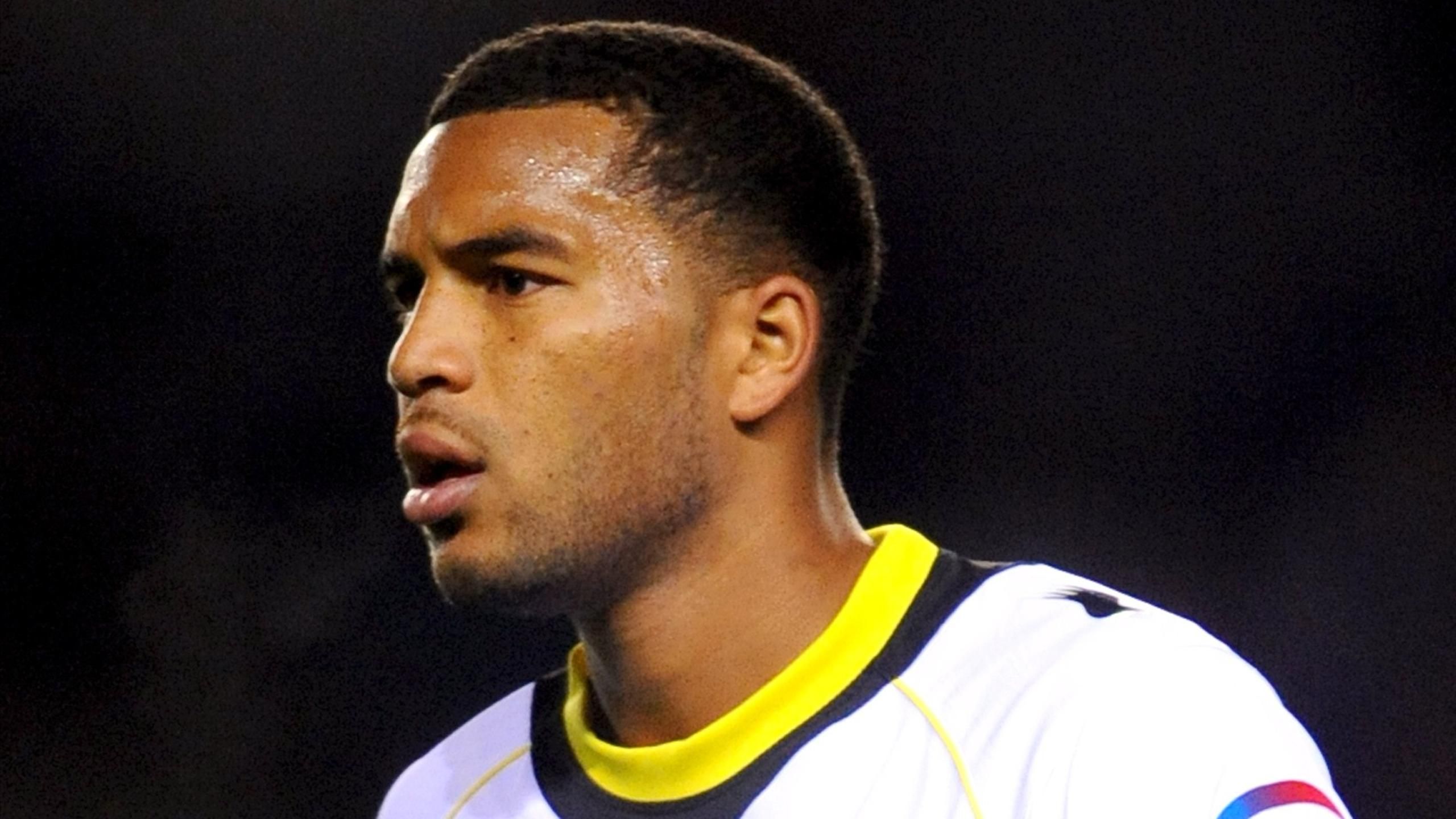 Reading sign Mariappa - TNT Sports