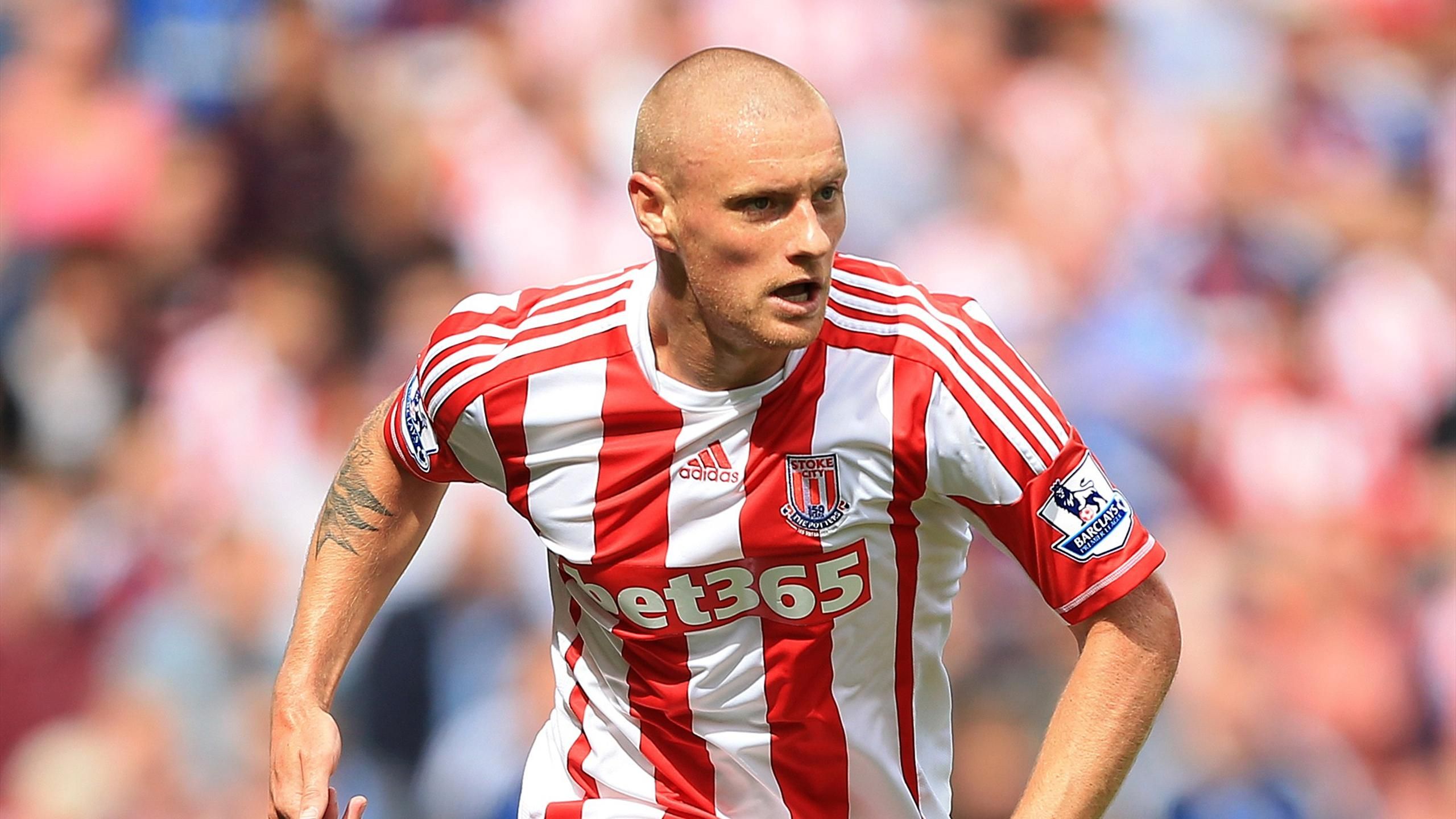 Wilkinson forced to retire after head injury - TNT Sports