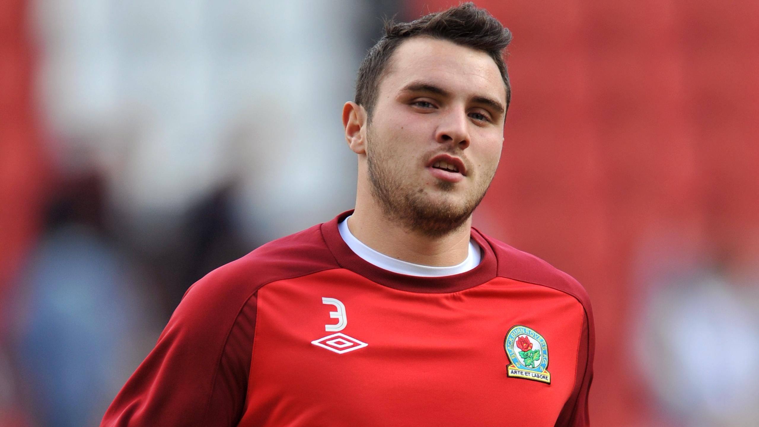 Norwich sign goalkeeper Jake Kean from Blackburn - TNT Sports