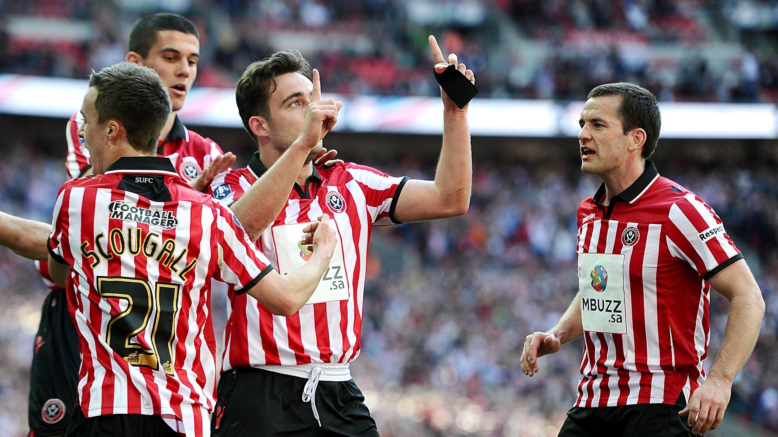 Super Baxter sees off Reds - TNT Sports