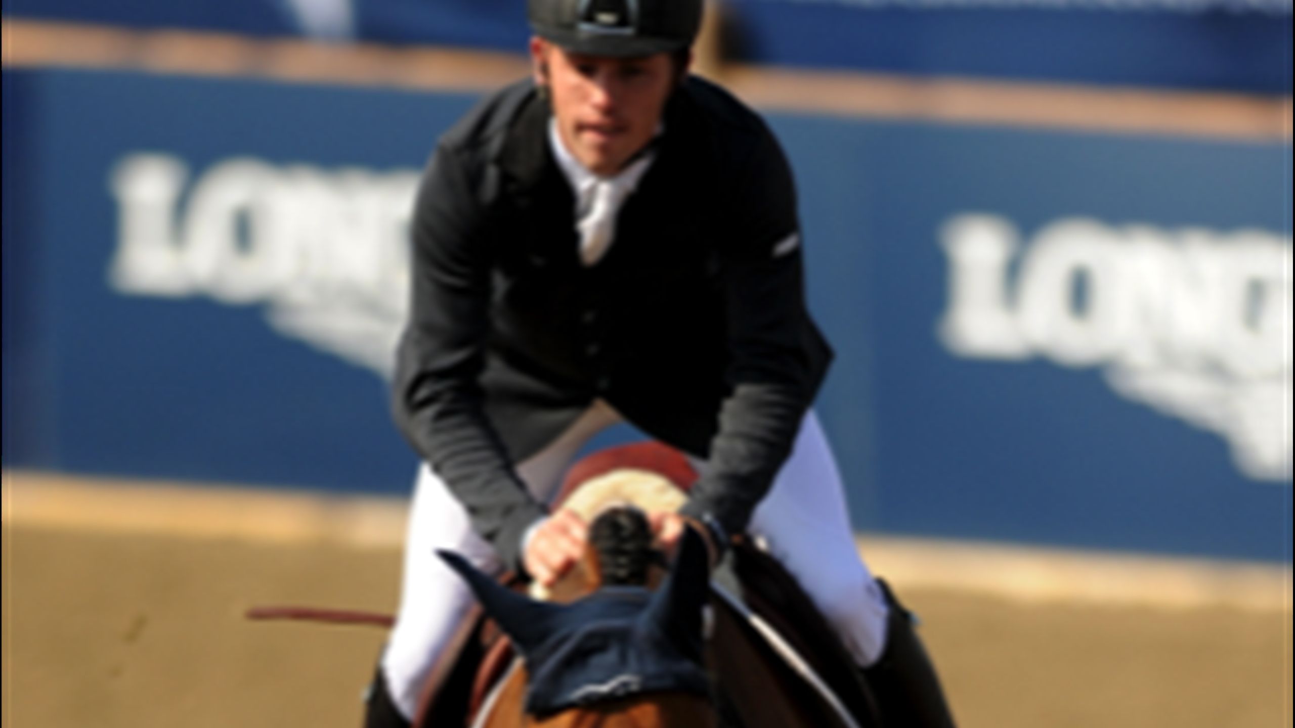 British riders make equestrian history in rankings sweep - TNT Sports
