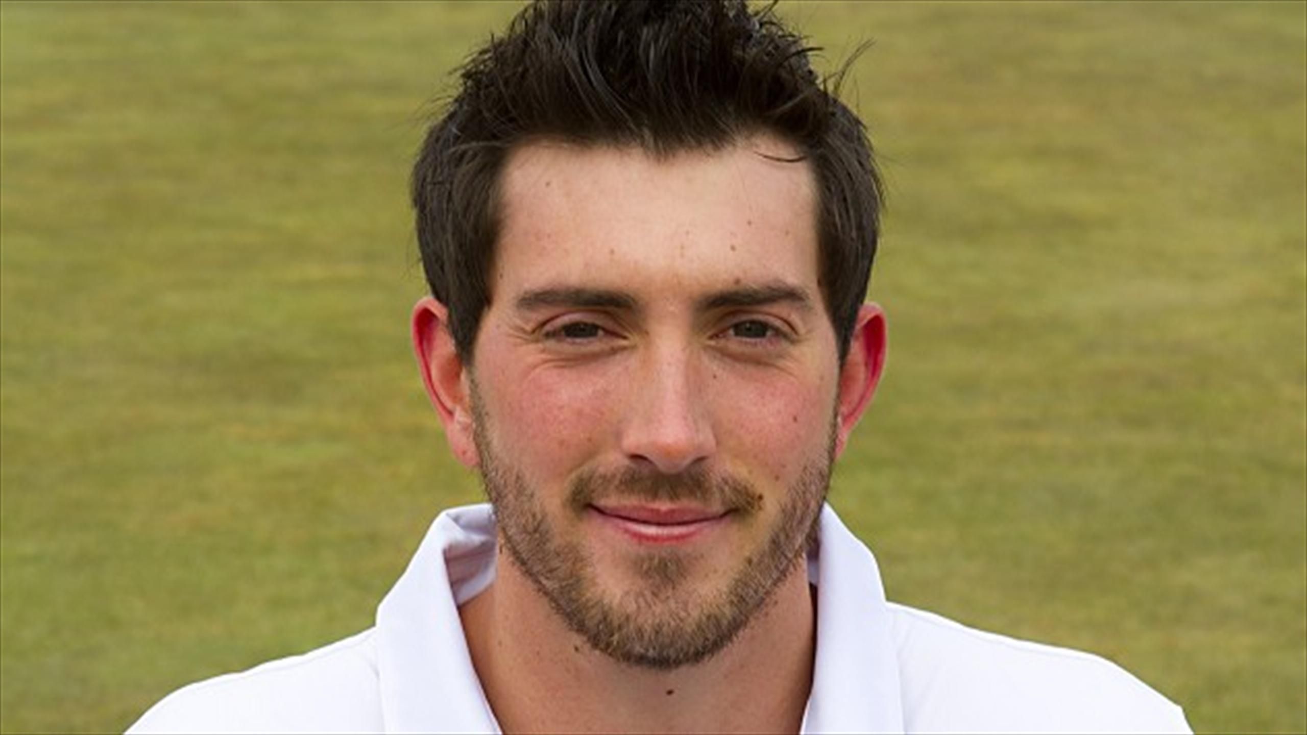 Mark Footitt called up for England Ashes training squad - TNT Sports