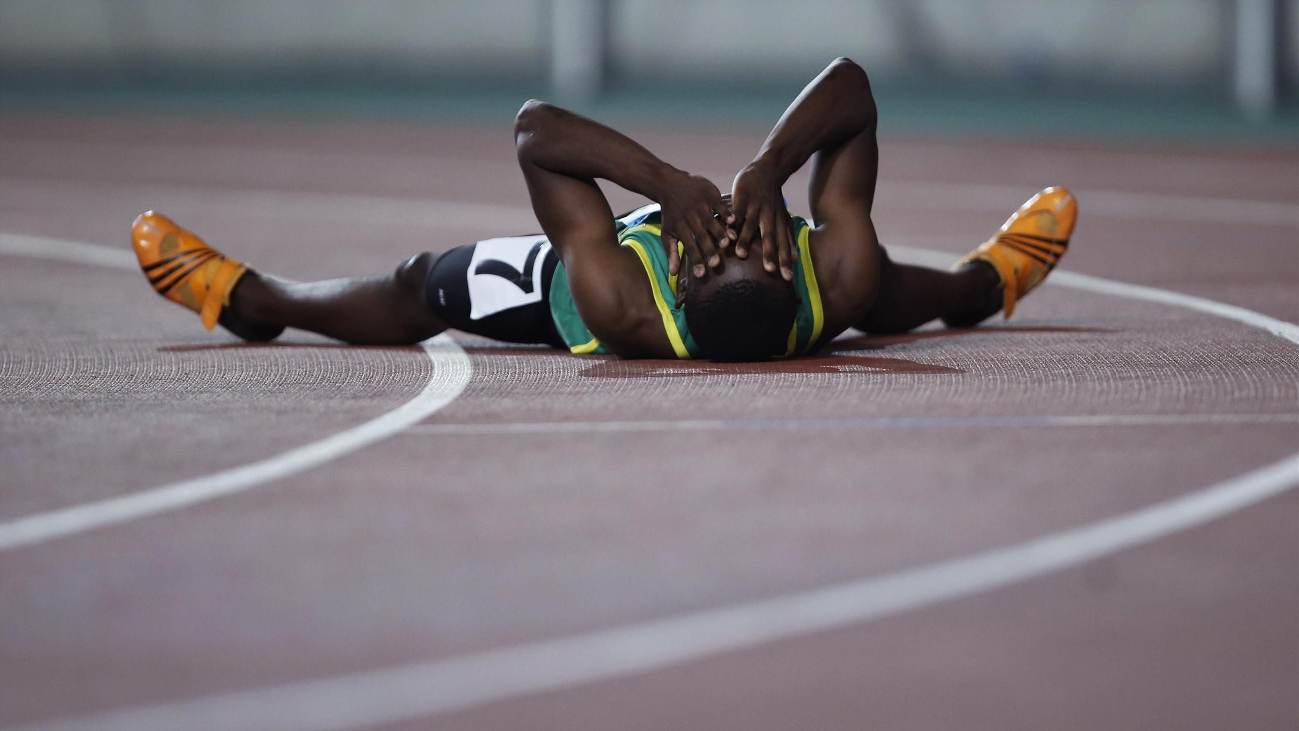 'World's fastest kid' lights up Youth Olympics - TNT Sports