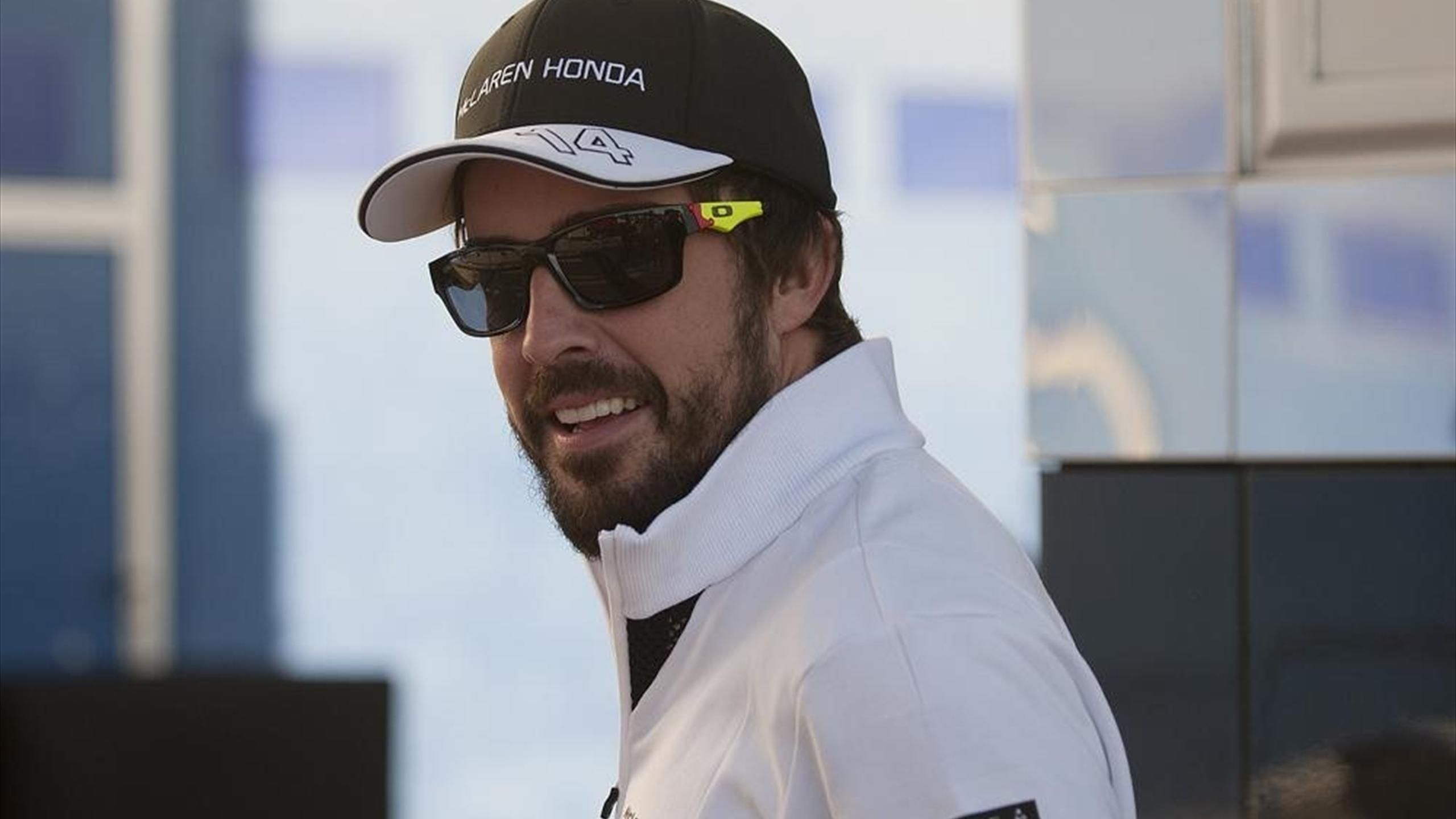 Fernando Alonso back at work and preparing for Malaysia - TNT Sports