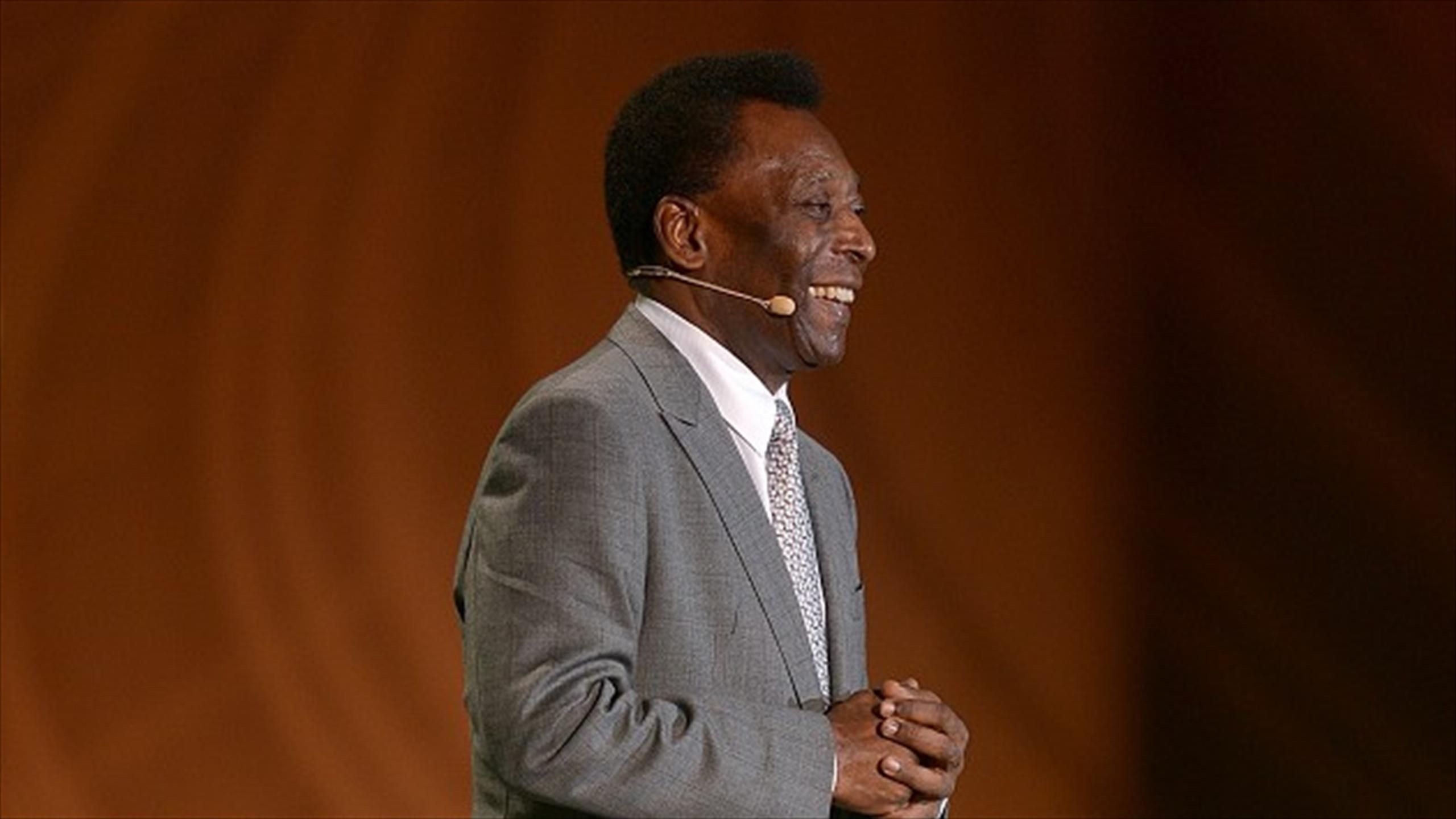 Pele: Home-based players a problem - TNT Sports