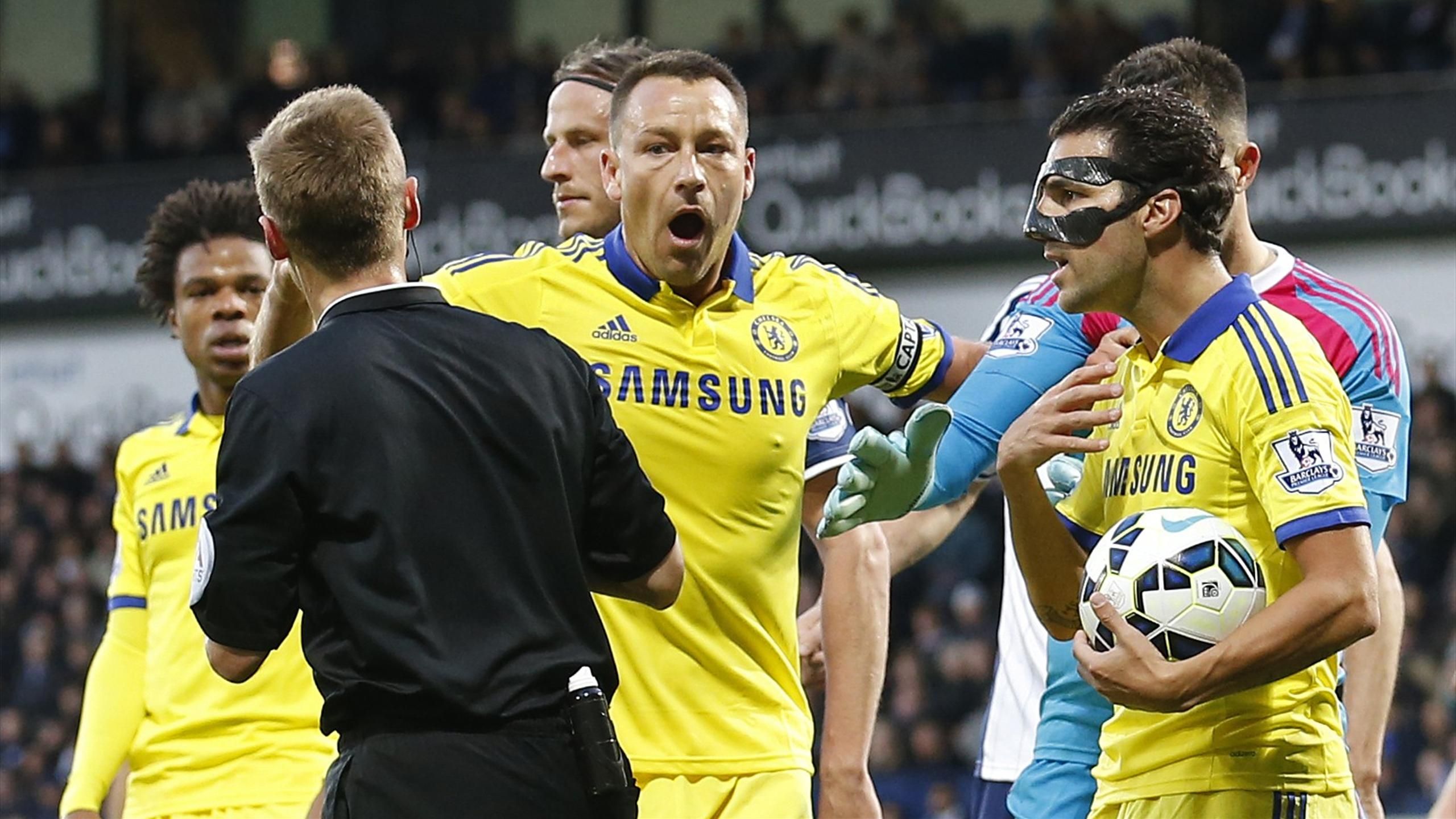 Cesc Fabregas' ban cut to one match - TNT Sports