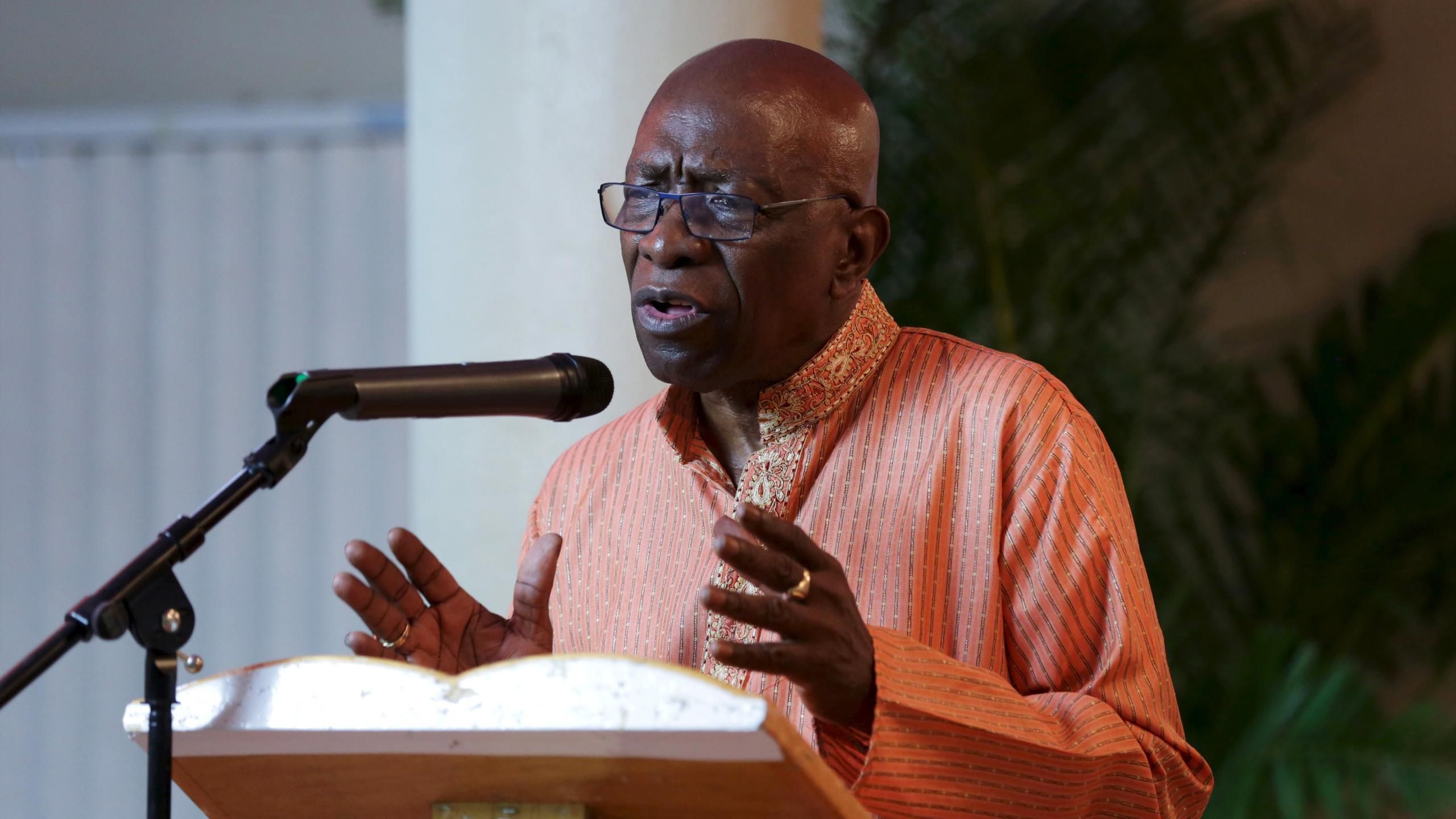 Interpol issues wanted-person alerts for six in US FIFA probe - TNT Sports