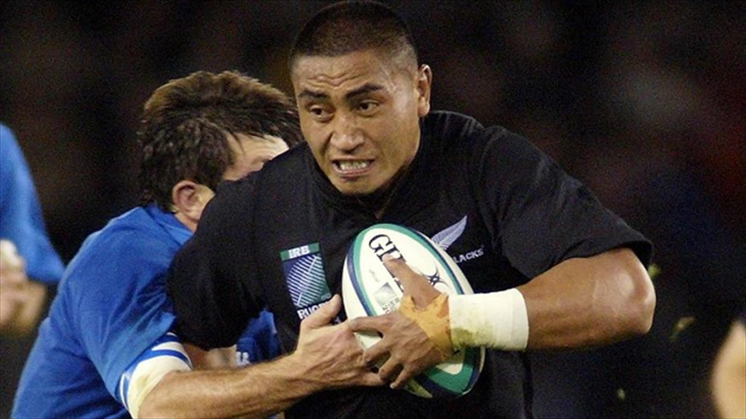 Jerry Collins' orphaned baby daughter Ayla wakes from coma - TNT Sports