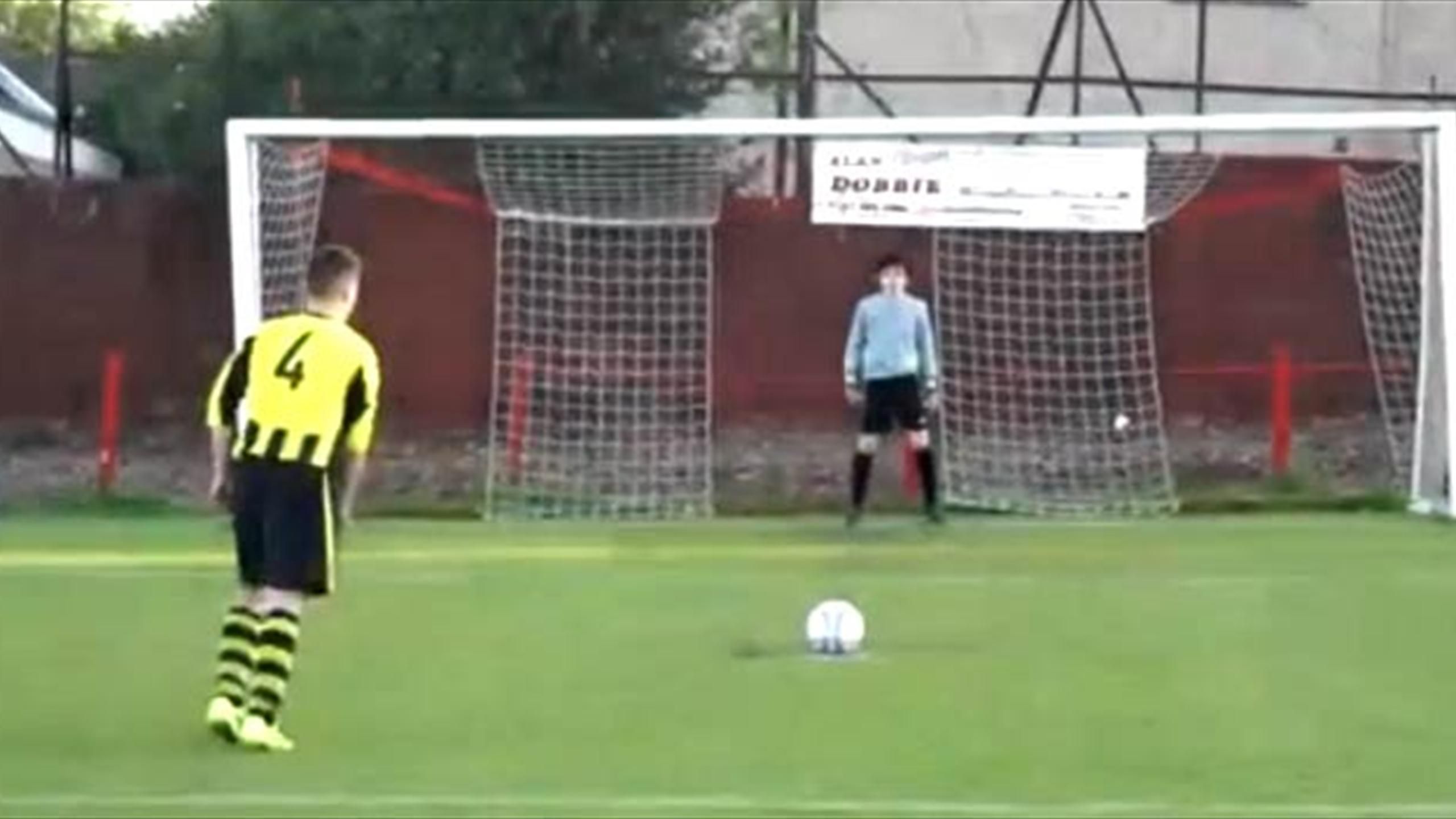 Was this a goal or not? Uproar over U14 cup final penalty - TNT Sports