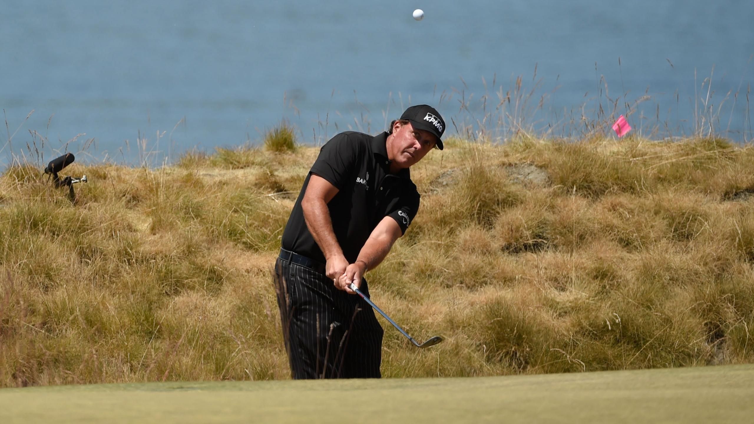 Phil Mickelson says father time no problem in US Open quest - TNT Sports