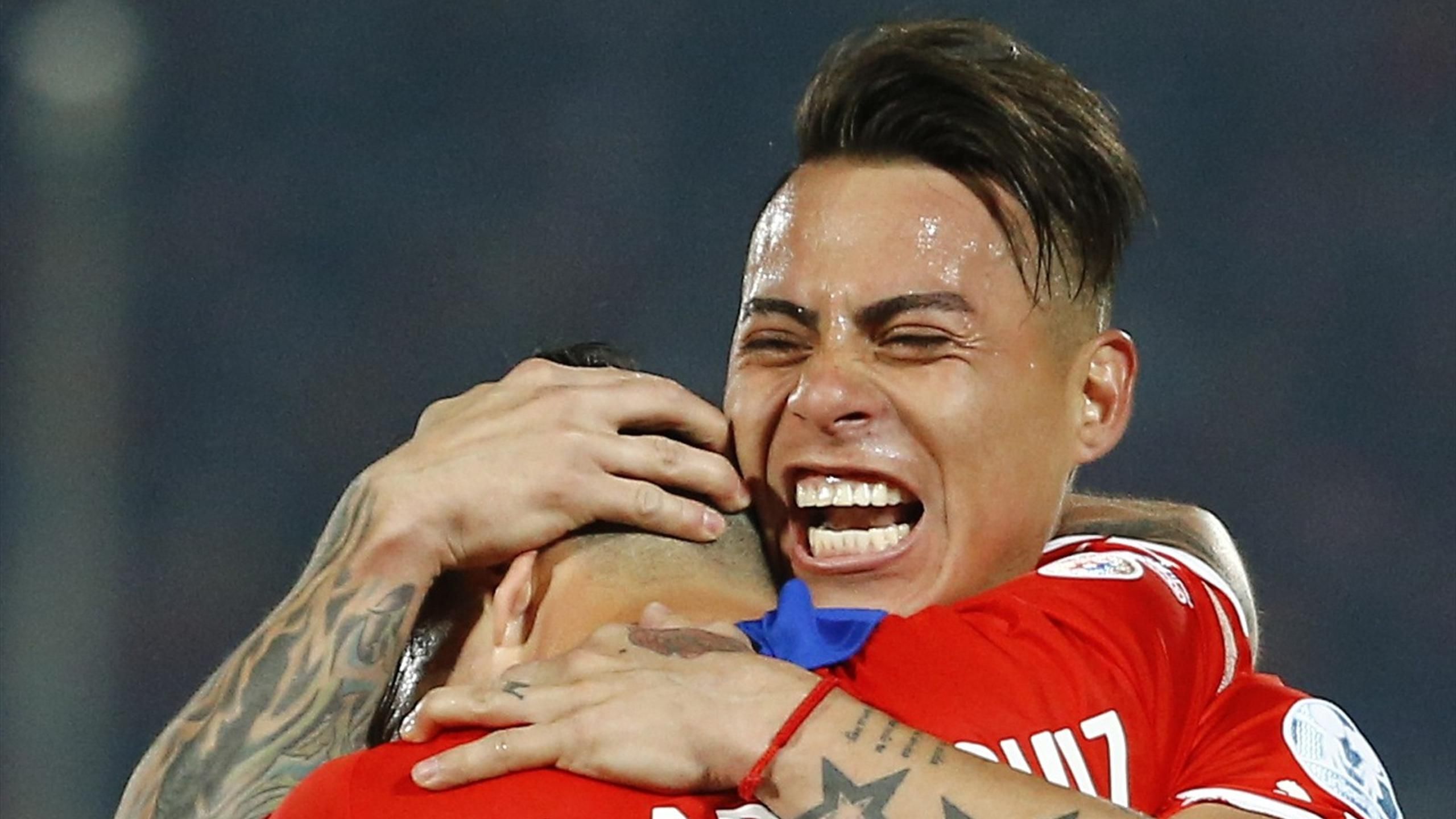 Chile dominate Copa America team of the tournament - TNT Sports