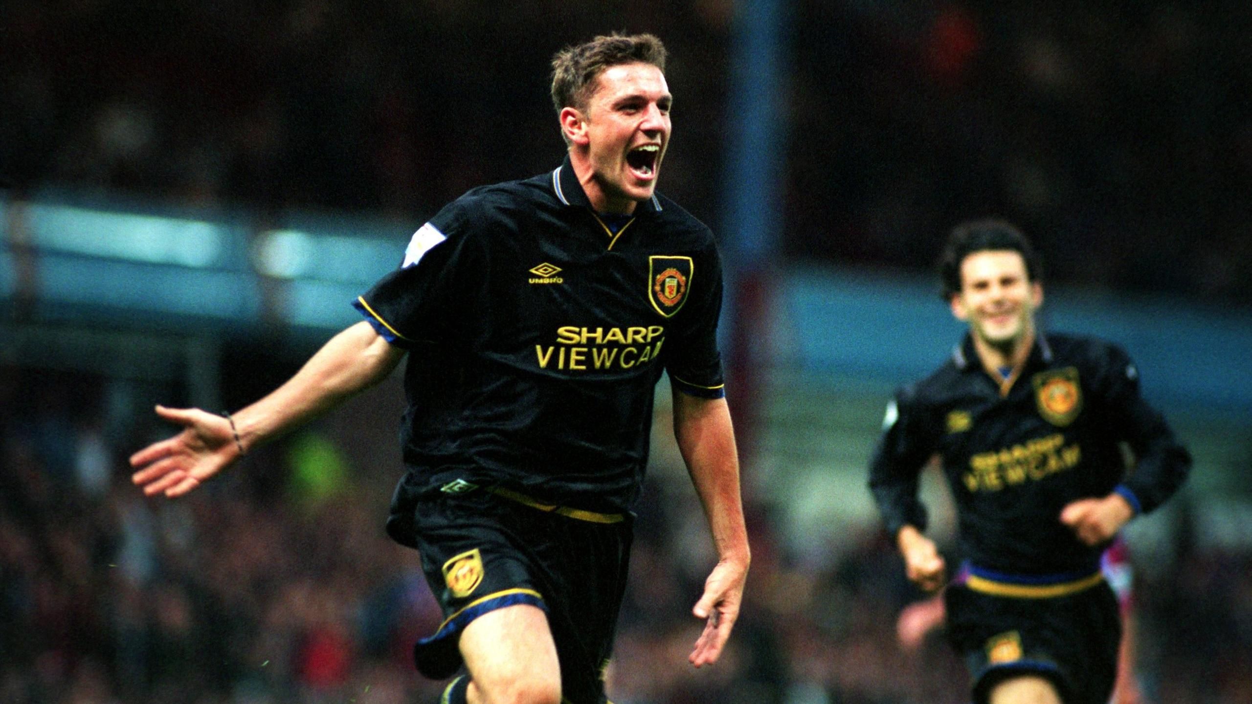Aston Villa away: Lee Sharpe and cherished memories - TNT Sports