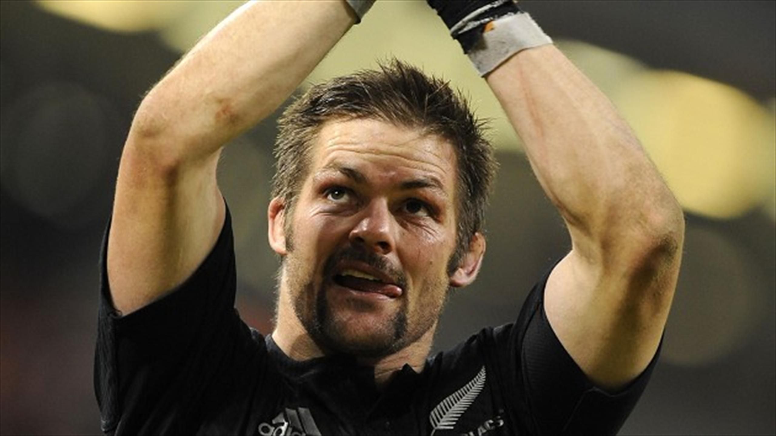 McCaw puts a cap on record talk - TNT Sports