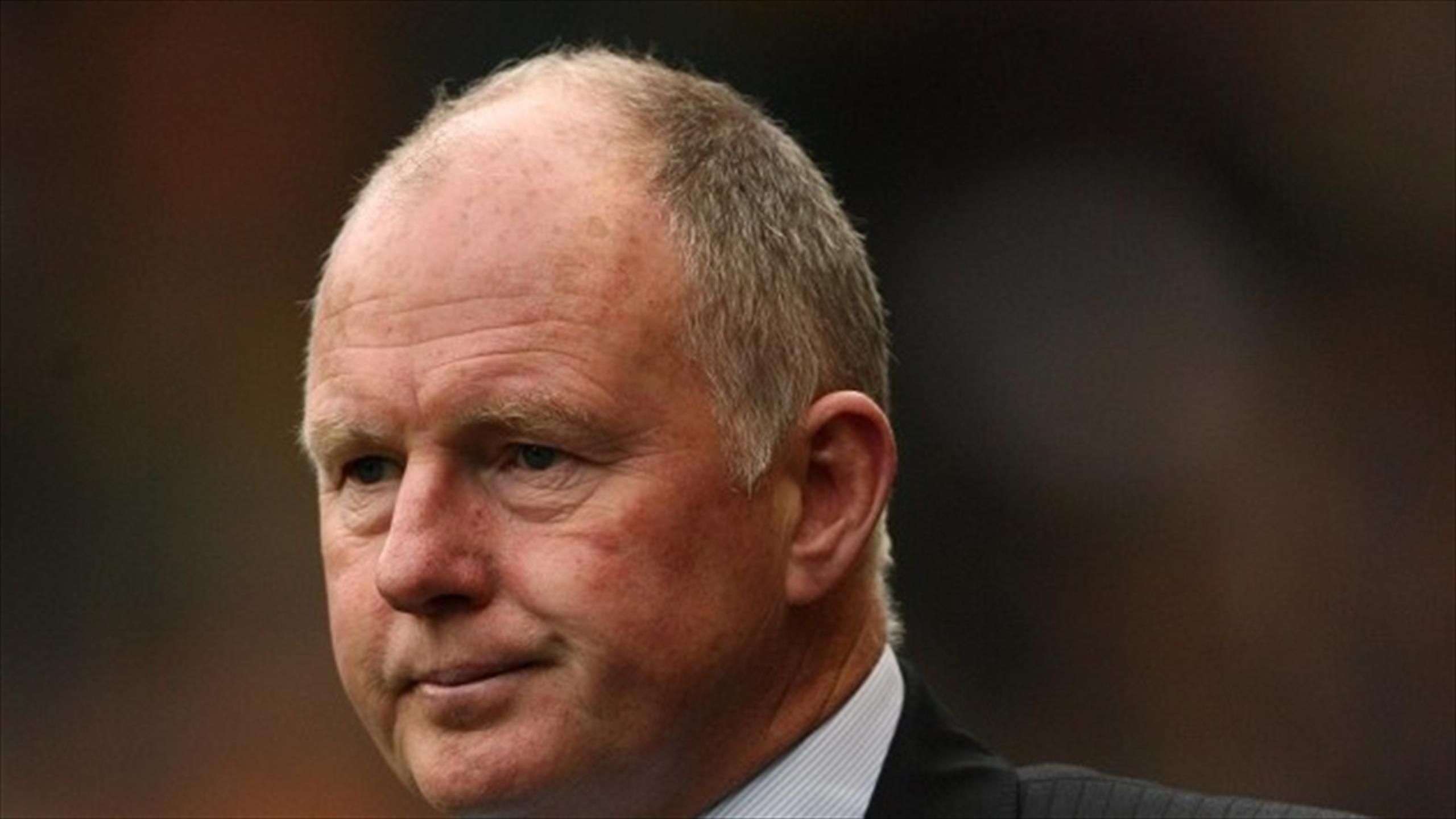 Wolves owner Steve Morgan puts club up for sale - TNT Sports