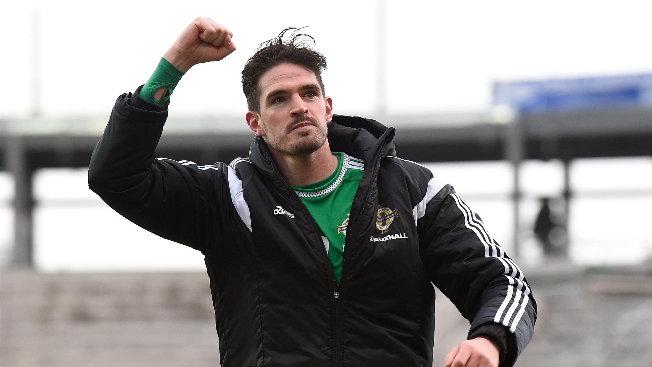 Norwich striker Kyle Lafferty left in the lurch after move to Sion ...