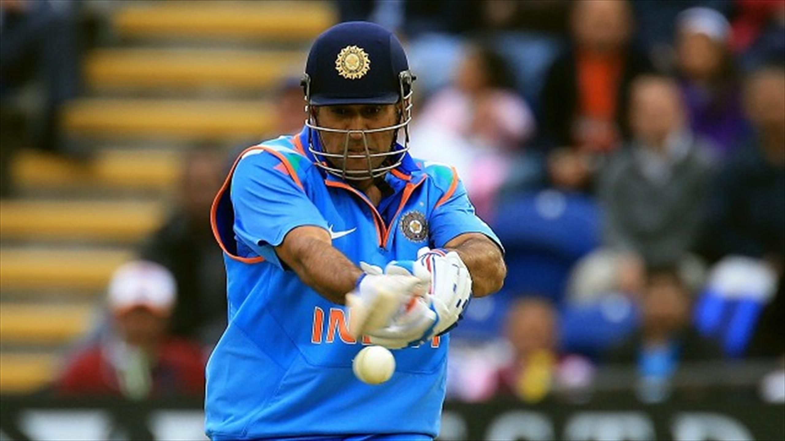 MS Dhoni plays pivotal innings as India square series with South Africa ...