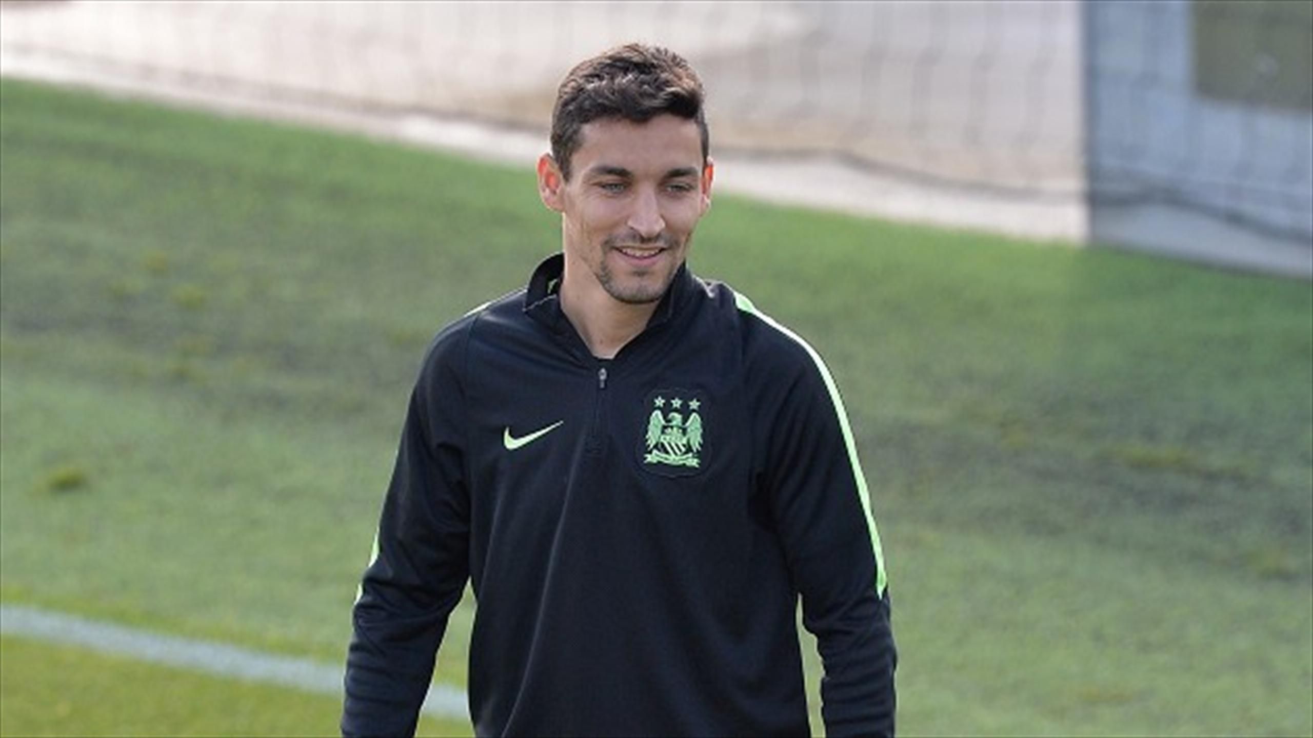 Jesus Navas ready to dash hometown club Sevilla's Champions League ...