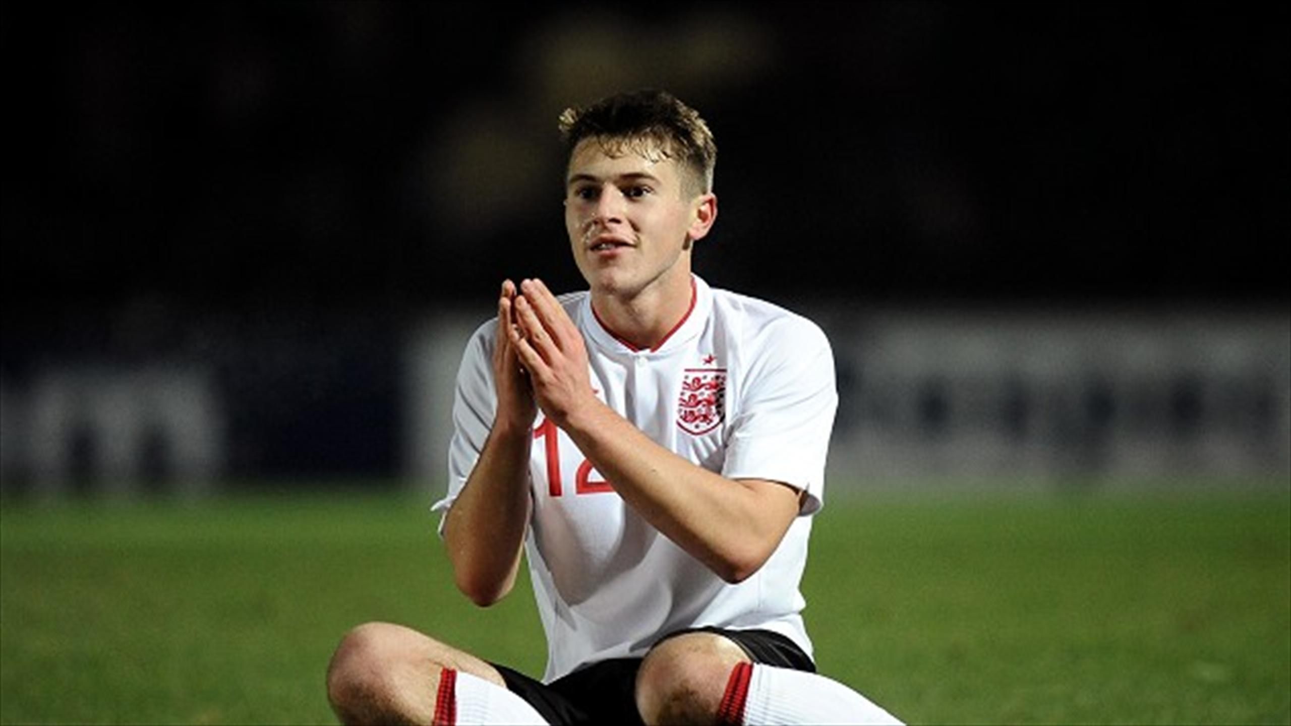 Oldham snap up MK Dons midfielder Giorgio Rasulo on loan - TNT Sports