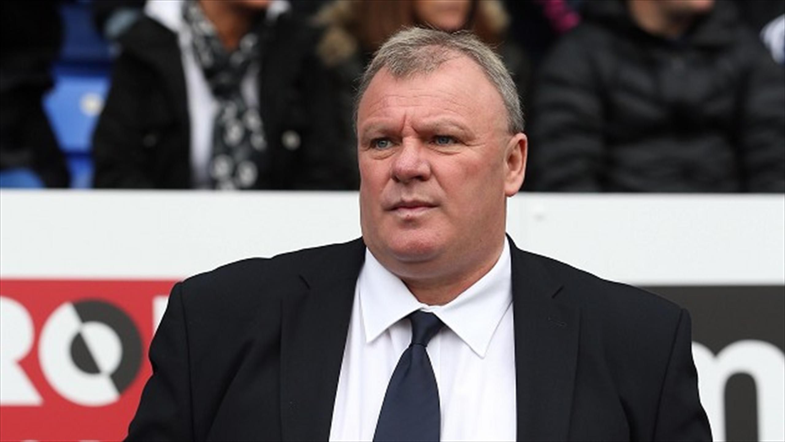 Steve Evans hails Alex Mowatt as Leeds see of Huddersfield - TNT Sports