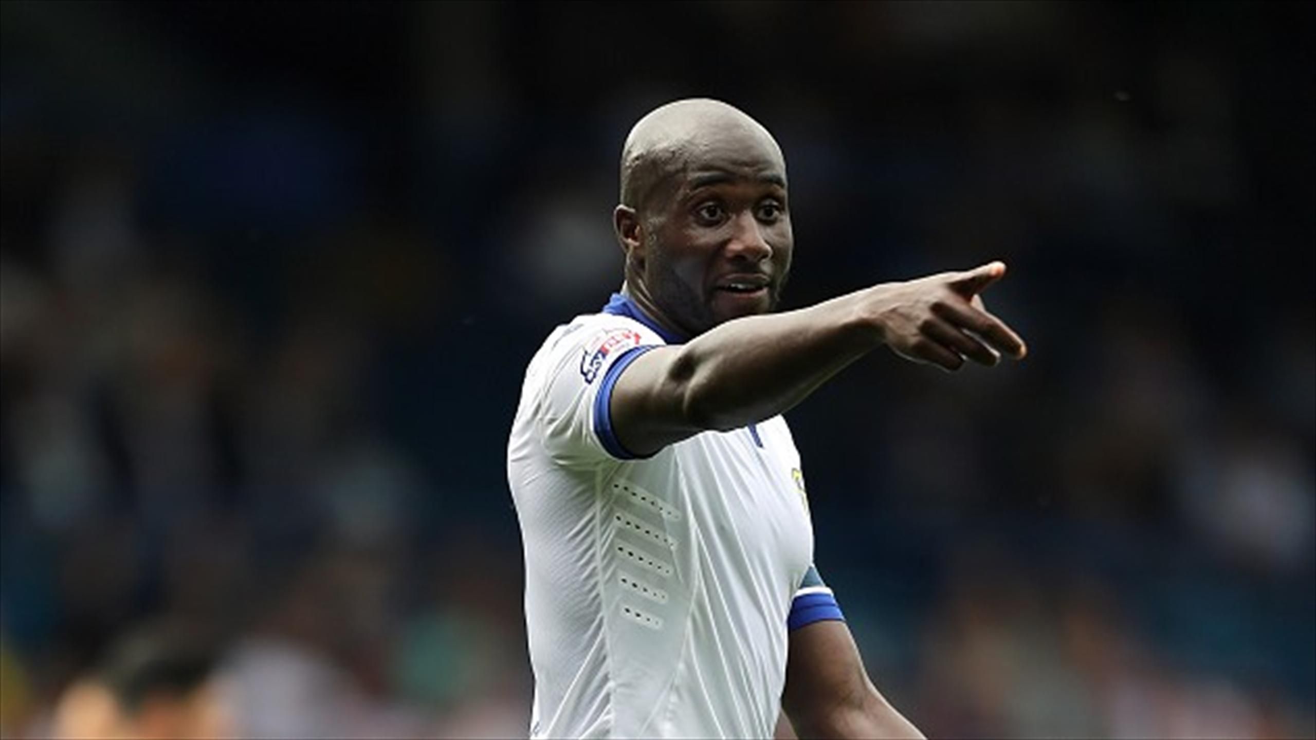Broken toe sidelines Leeds captain Sol Bamba - TNT Sports