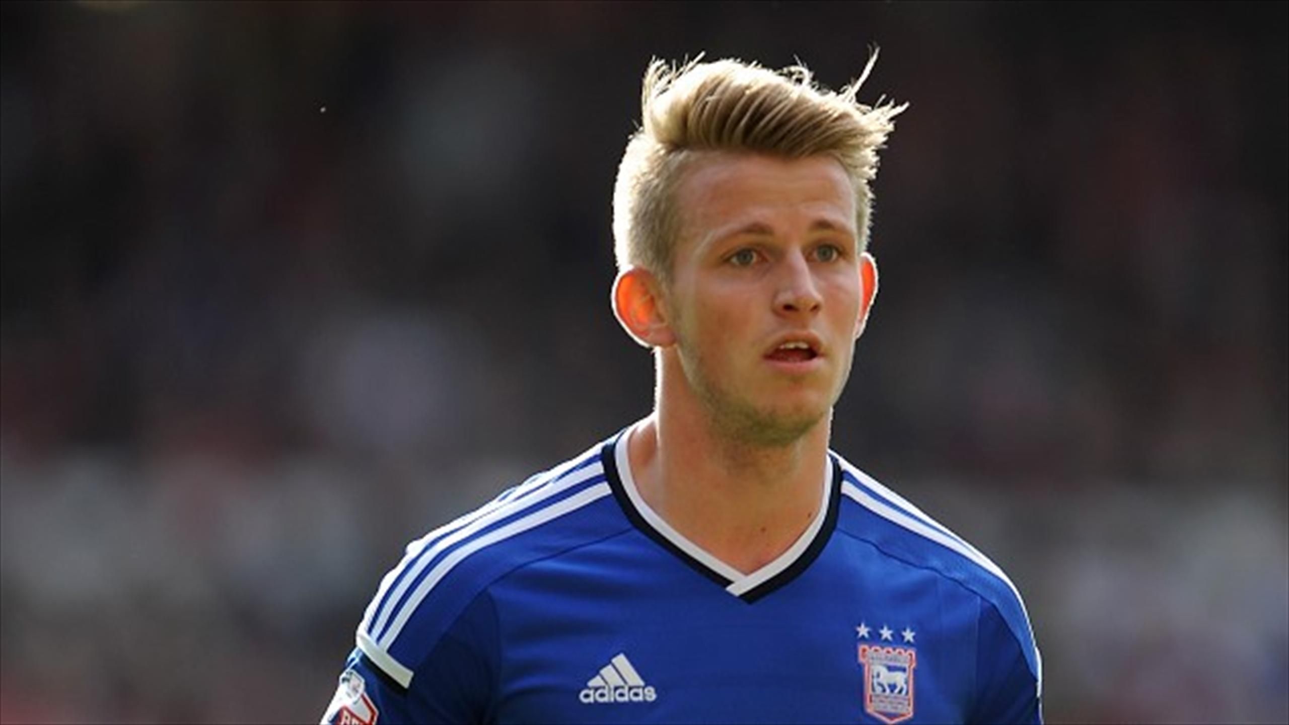 Luke Hyam joins Rotherham on loan - TNT Sports
