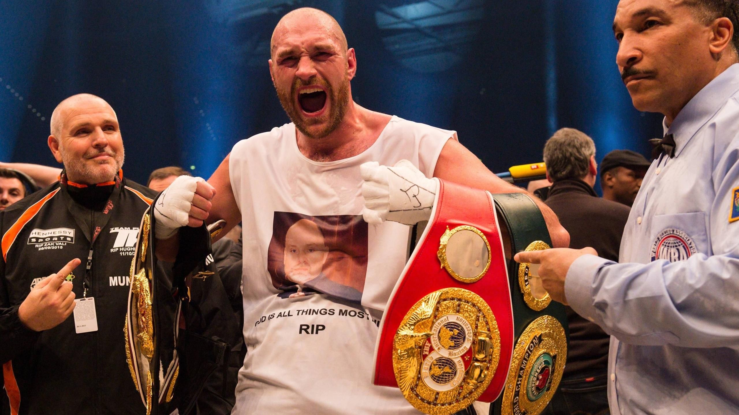 Tyson Fury celebrates world heavyweight title win with 10,000-calorie ...