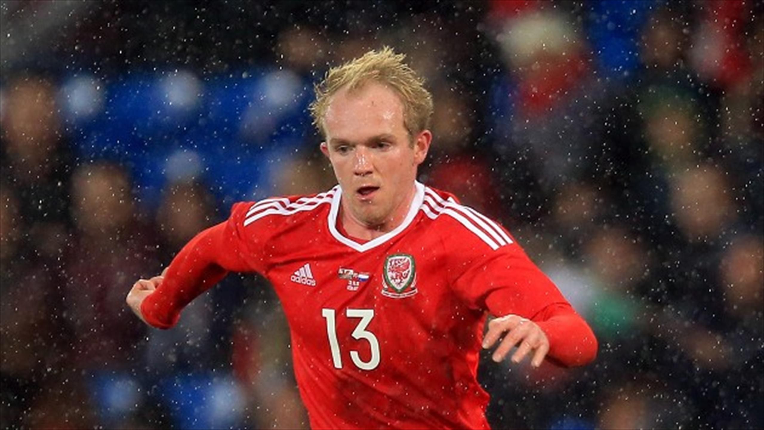 Crystal Palace recall Jonny Williams from Nottingham Forest loan - TNT ...