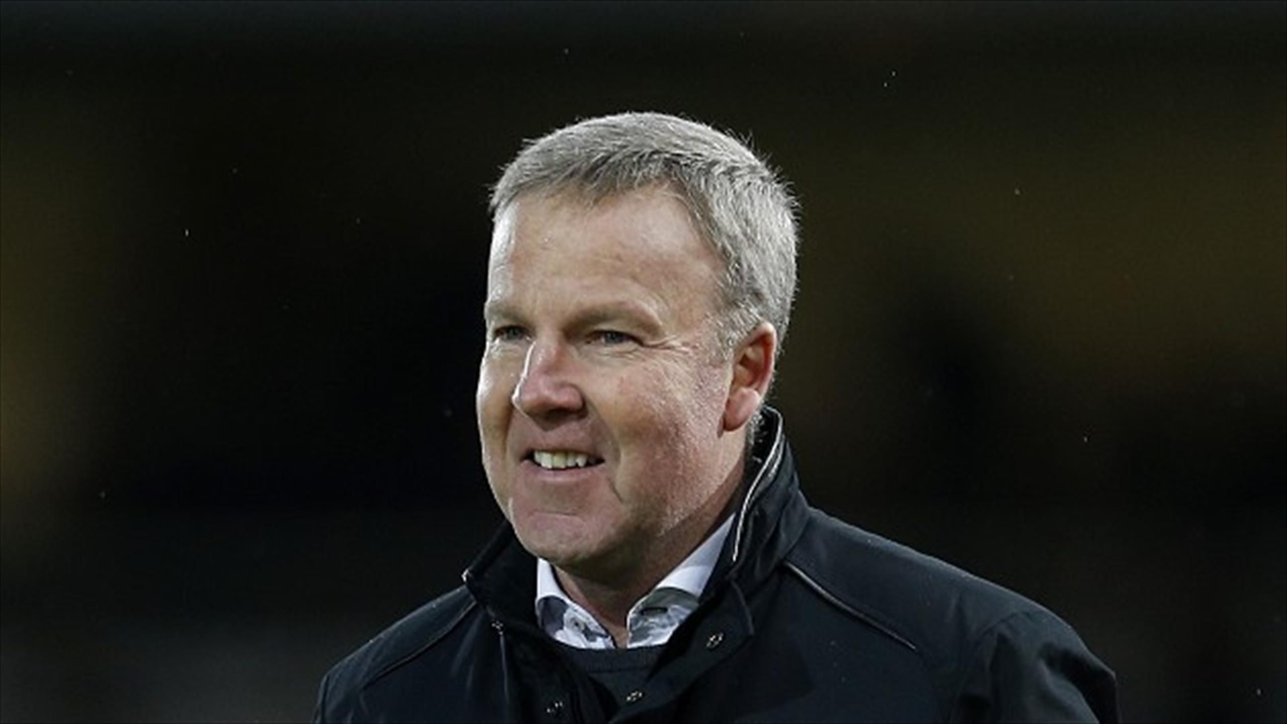 Wolves boss Kenny Jackett lauds new signing Michal Zyro - TNT Sports