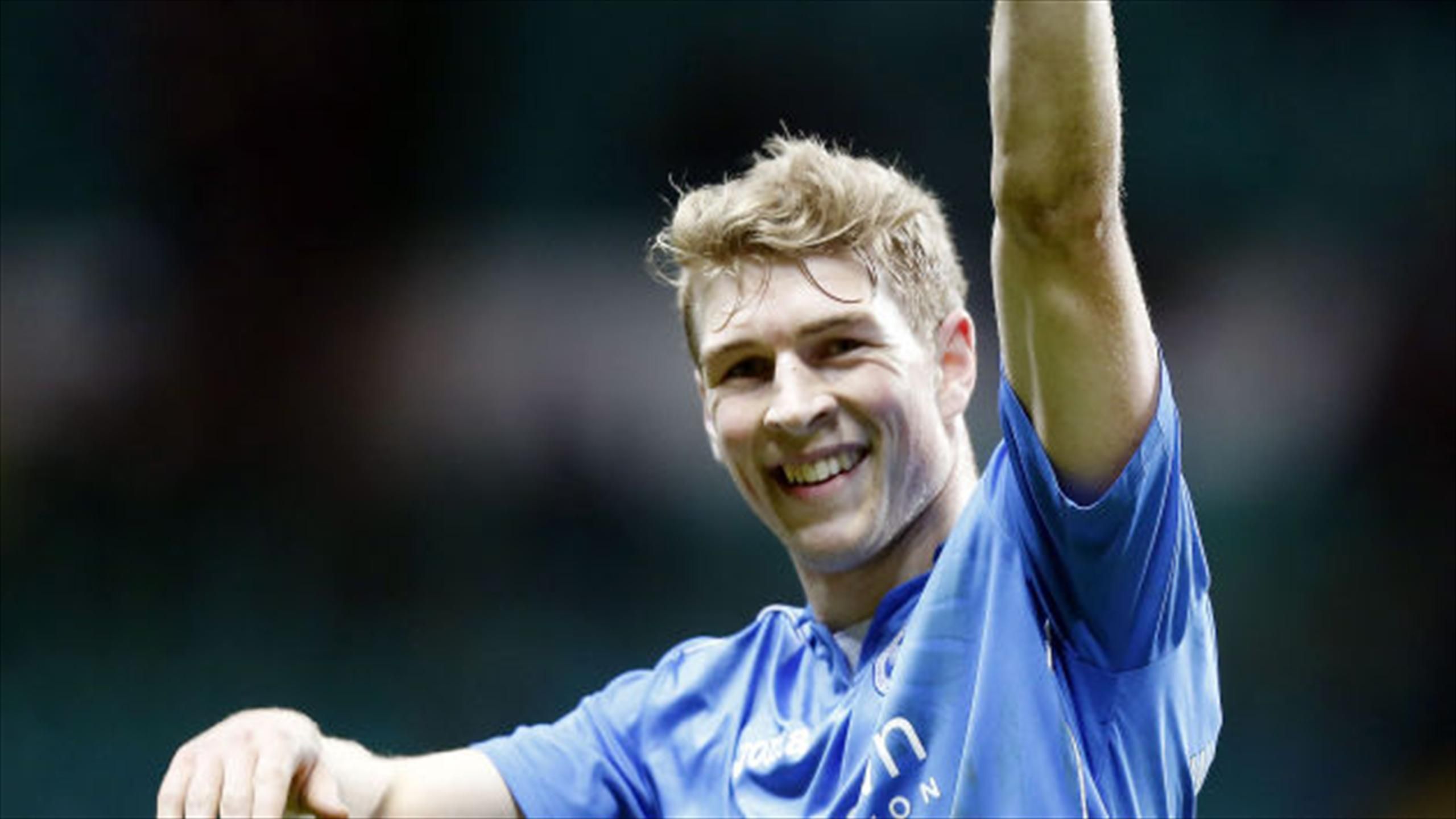 Tam Scobbie the hero as St Johnstone sting Motherwell late on - TNT Sports