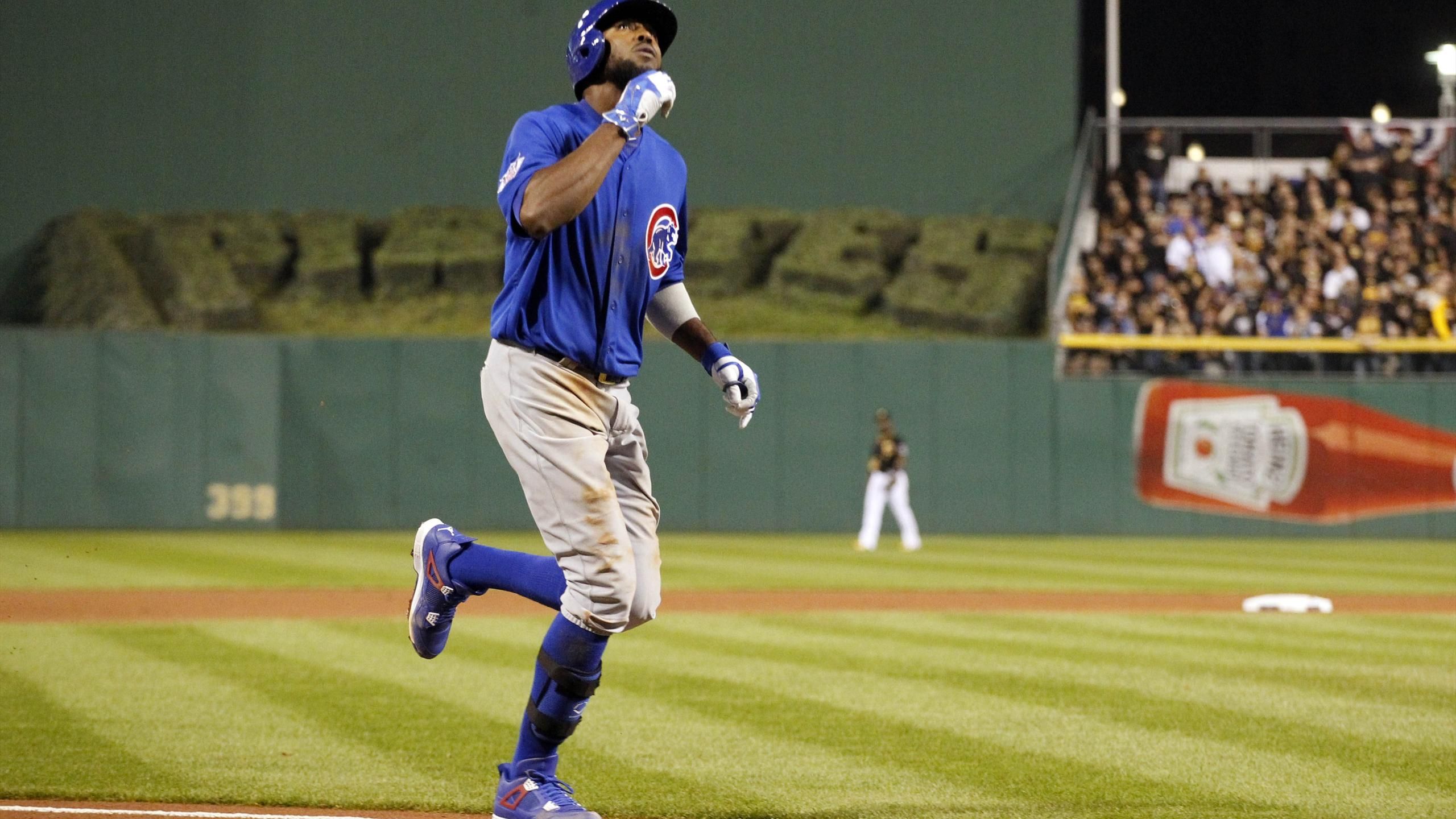 Fowler to stay at Chicago, White Sox vice chairman passes at 80 - MLB ...