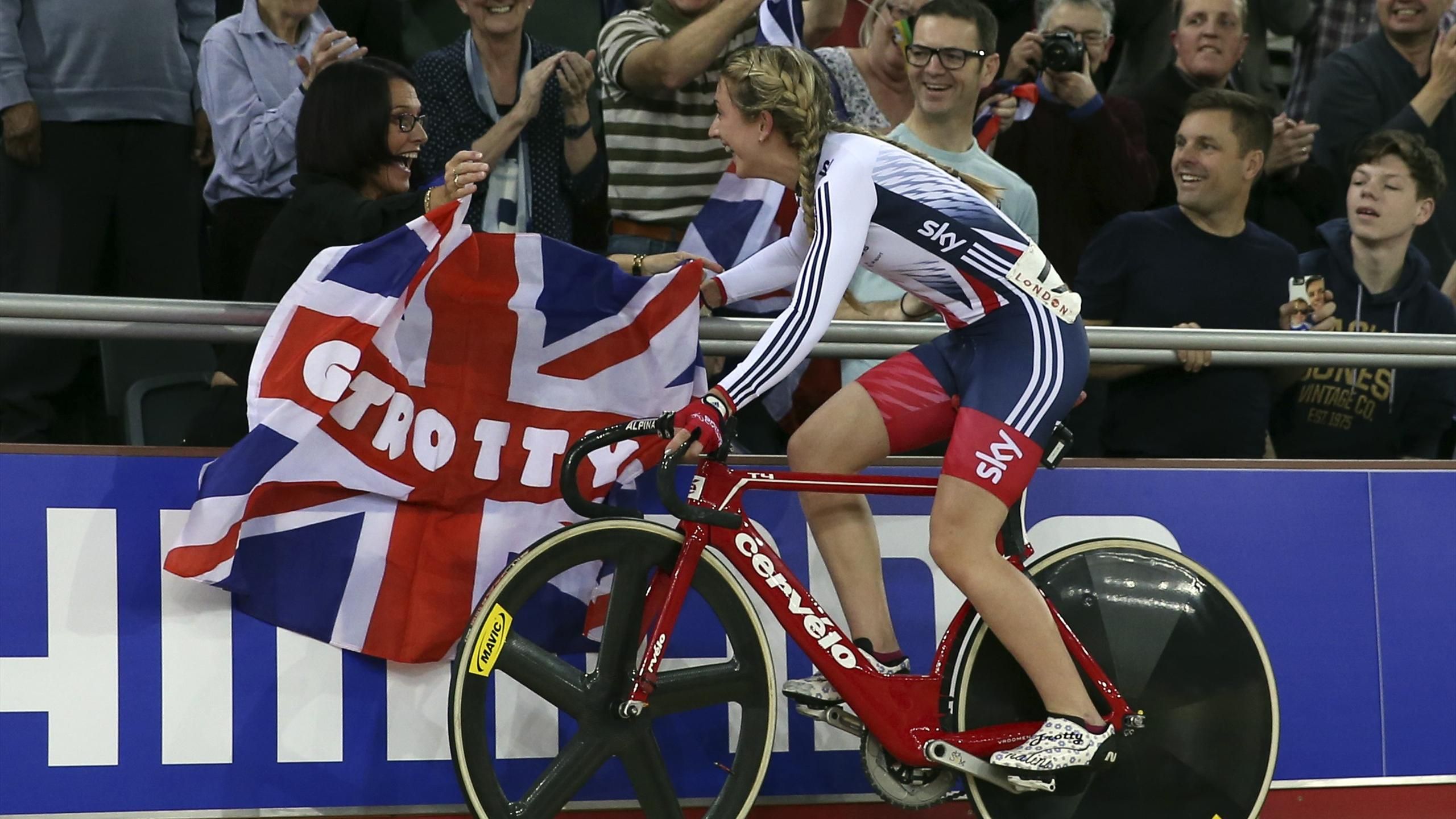 Laura Trott wins women’s scratch race at world championships - TNT Sports