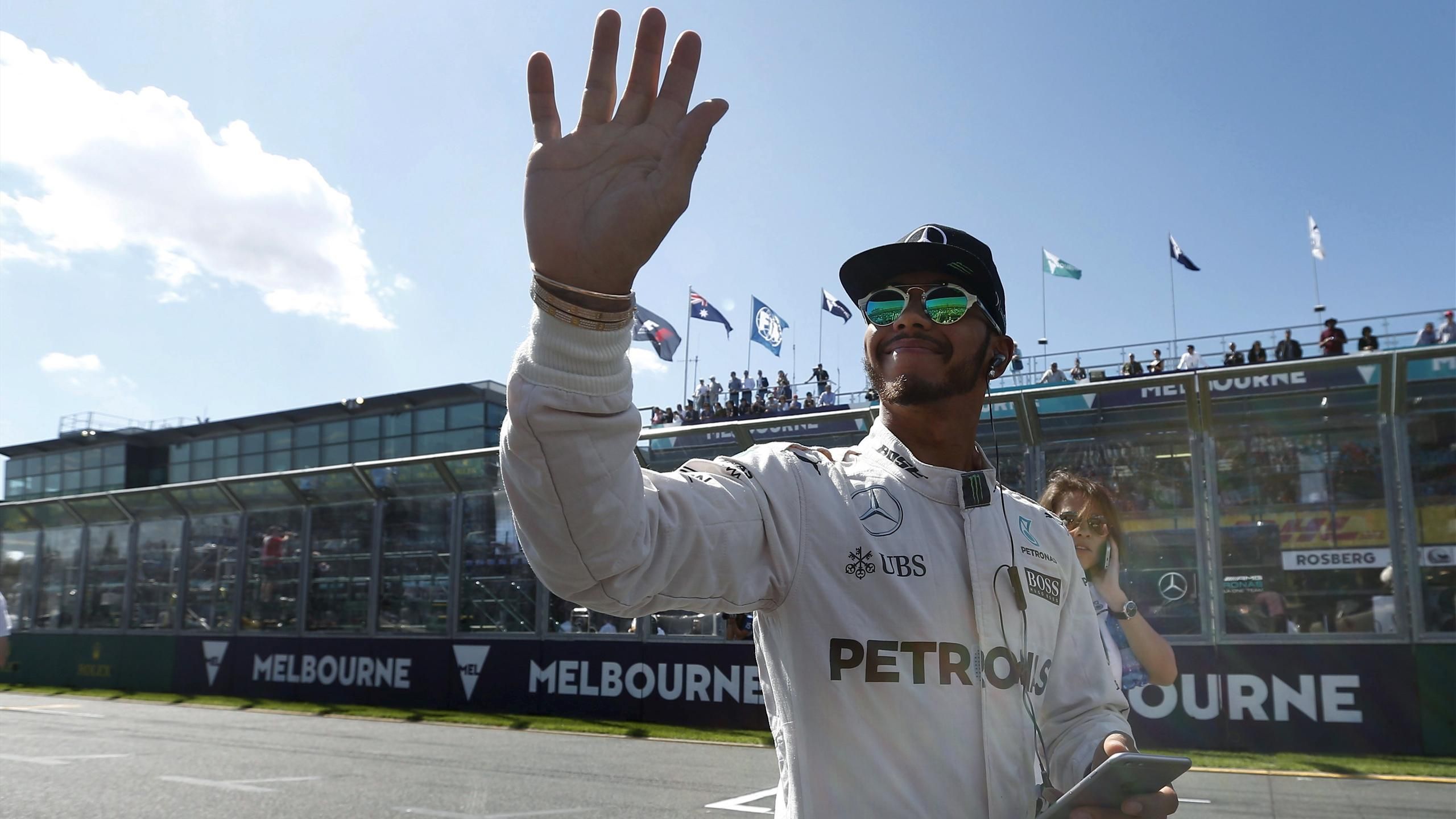 Lewis Hamilton: Fans are falling out of love with Formula 1 - TNT Sports