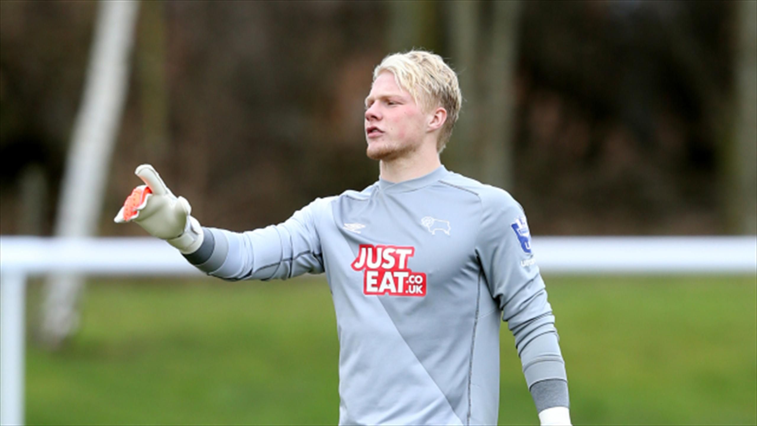 Derby recall Jonathan Mitchell from Luton - TNT Sports