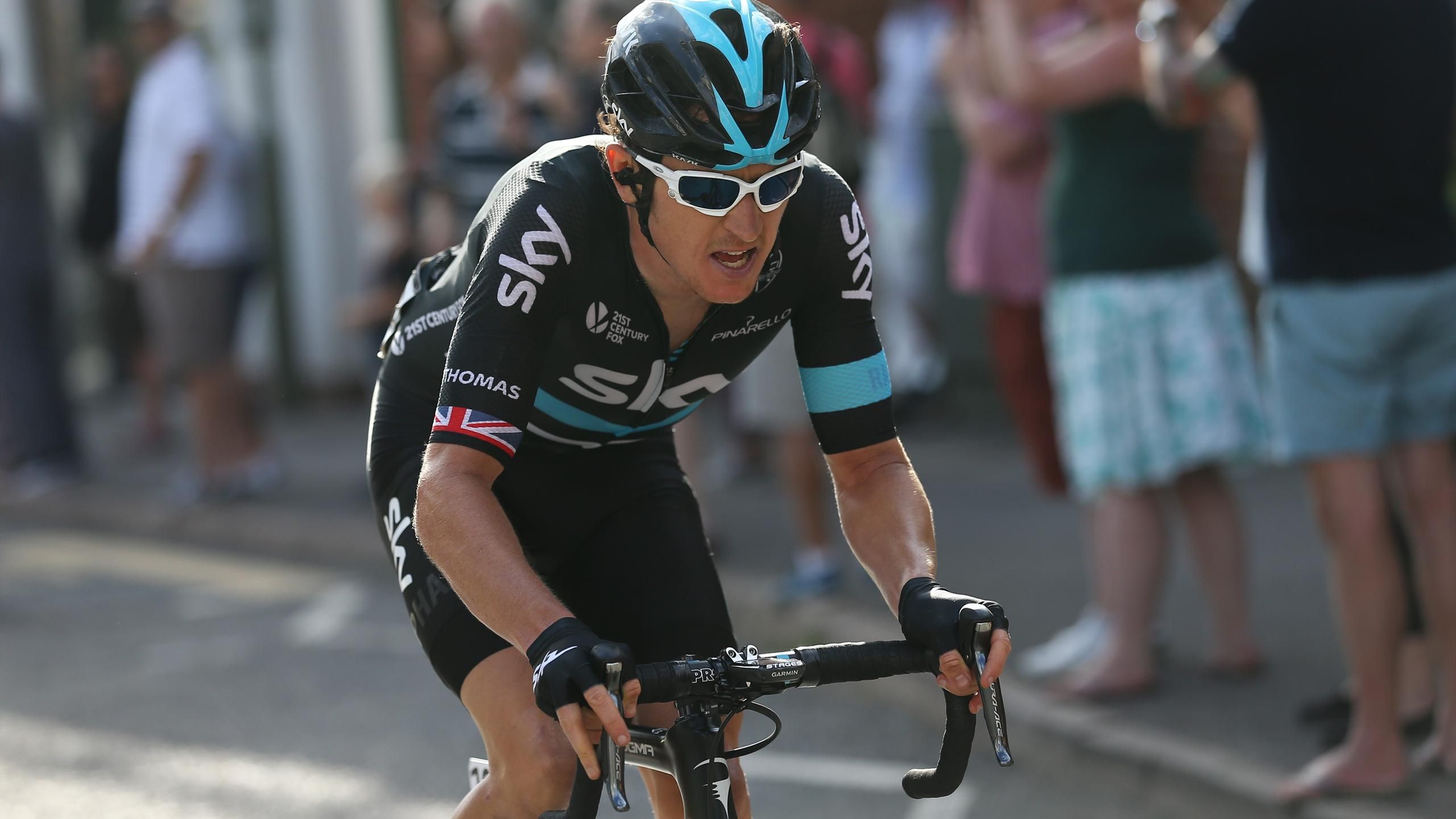 Thomas sacrifices three-minute lead in Ride London Classic - TNT Sports