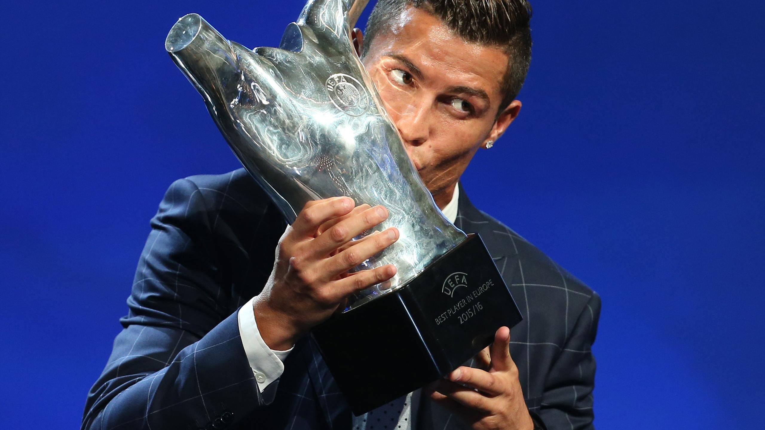 Cristiano Ronaldo wins UEFA Player of the Year gong - TNT Sports