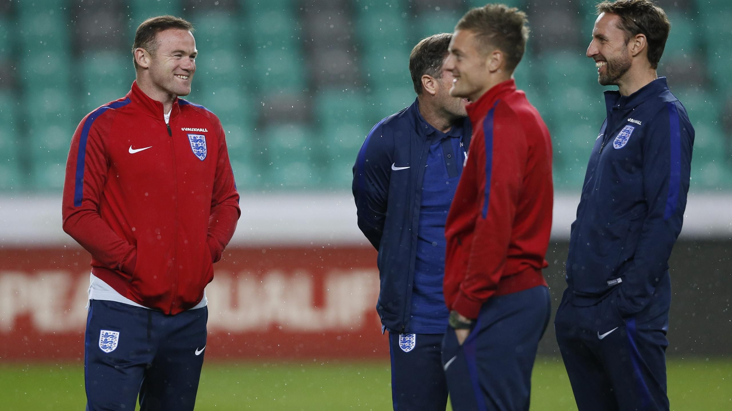 Wayne Rooney's Malta display embarrassing, a reminder that England ...