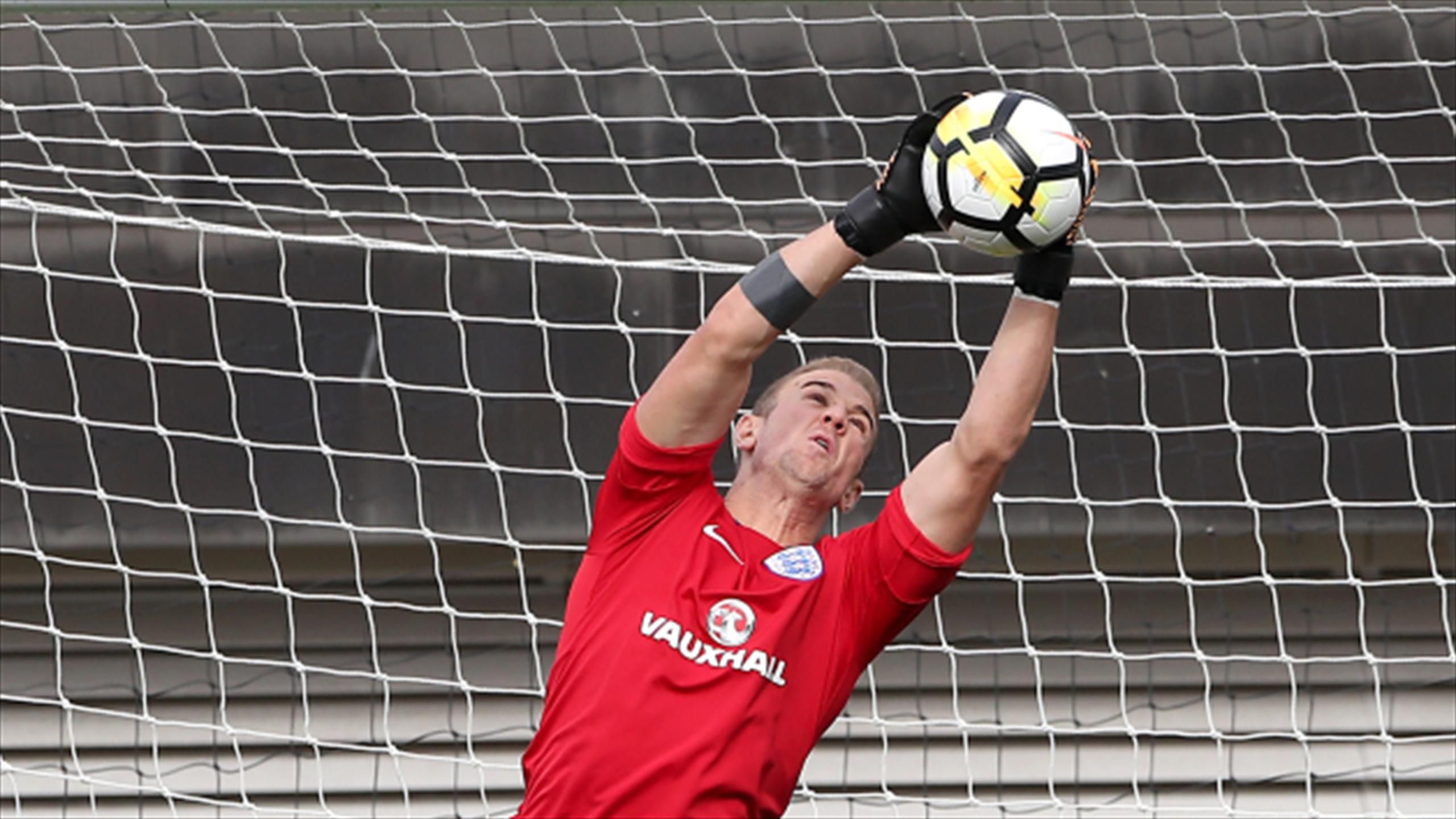 Joe Hart should be England number one, says David Seaman - TNT Sports
