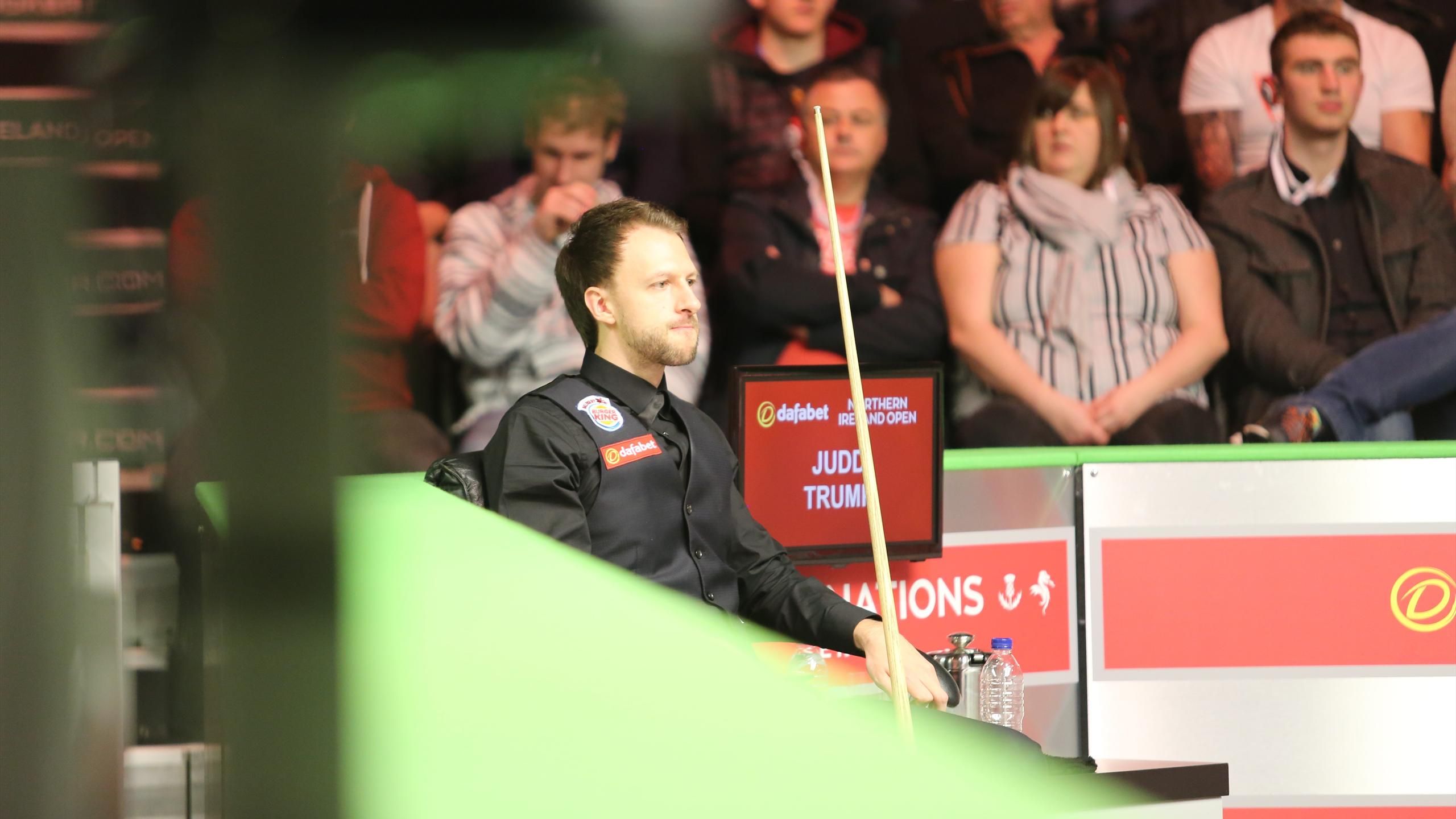 Judd Trump loses match and temper as Ronnie O'Sullivan fends off Lukas ...
