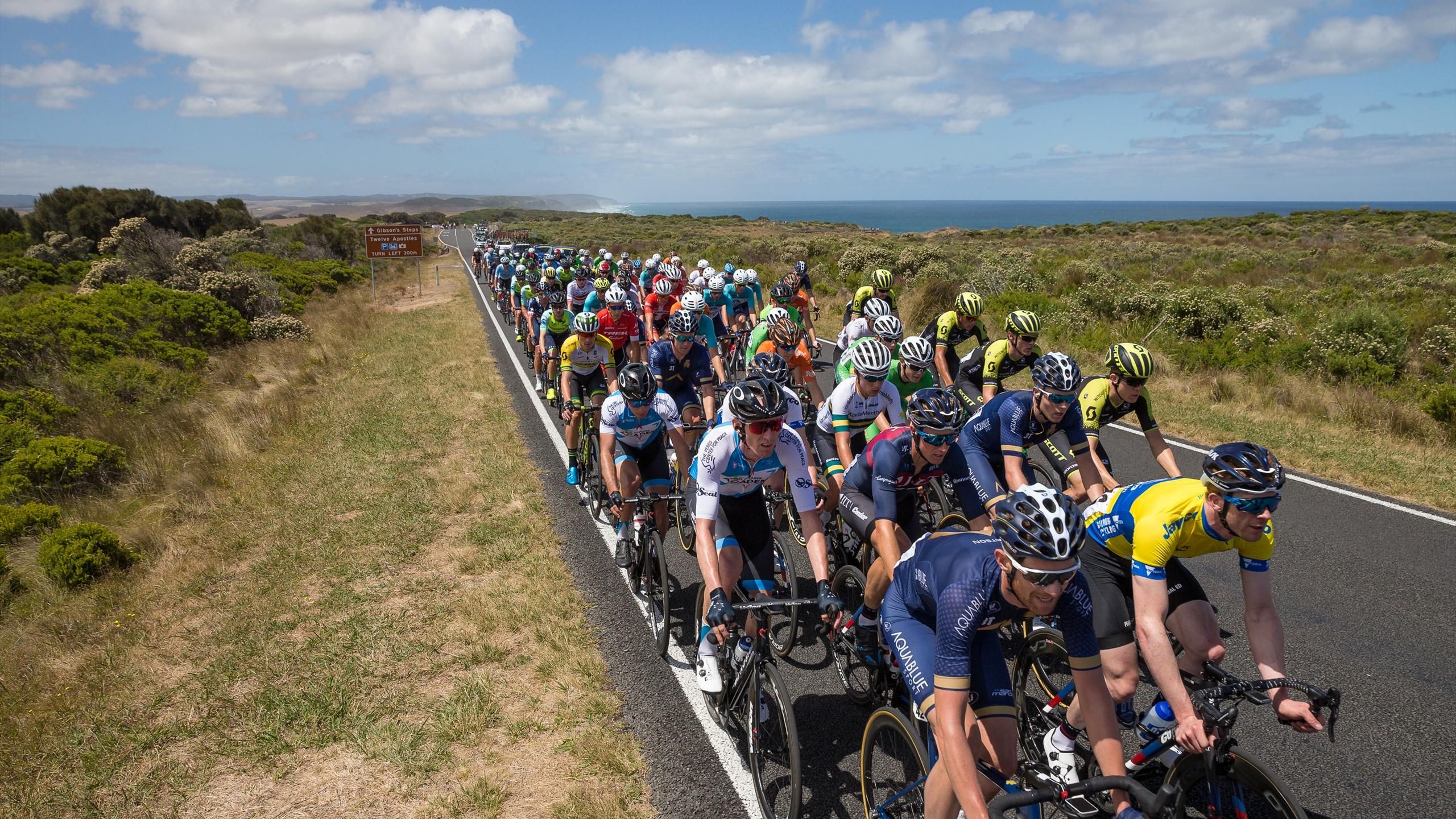Watch the Cycling season LIVE - TNT Sports