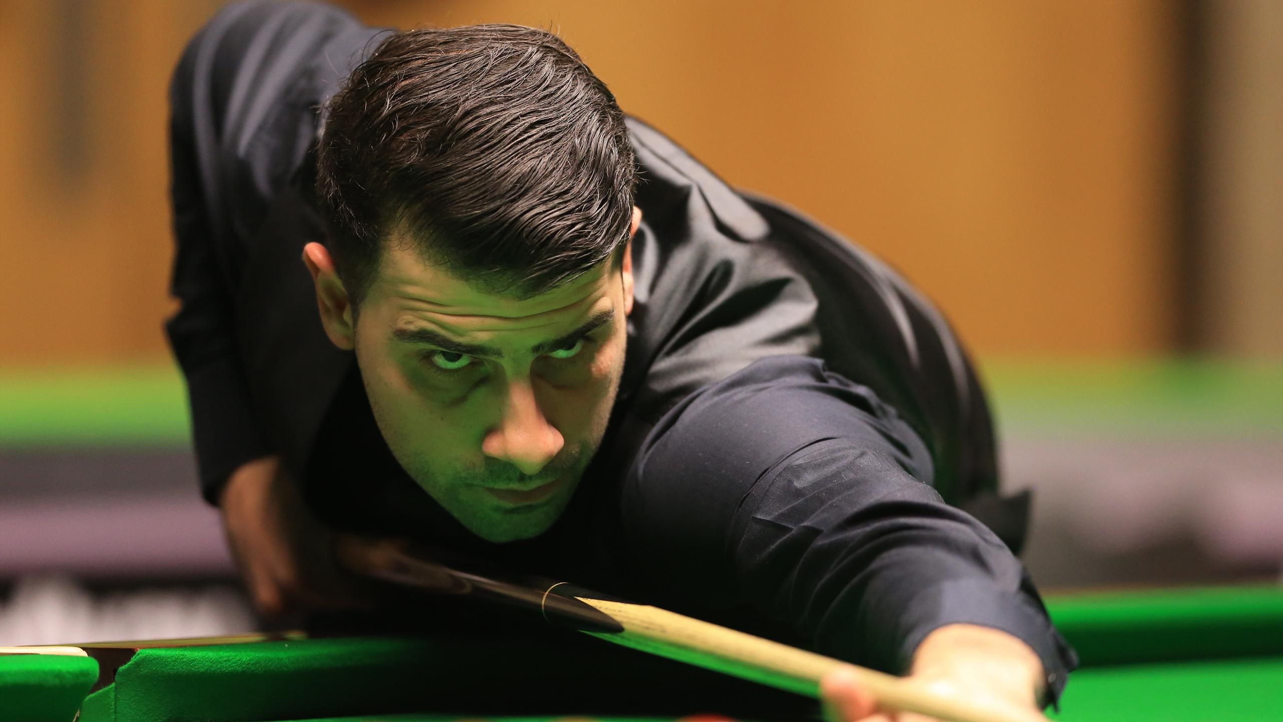 'That should not be allowed!' - Michael Georgiou pulls off incredible ...