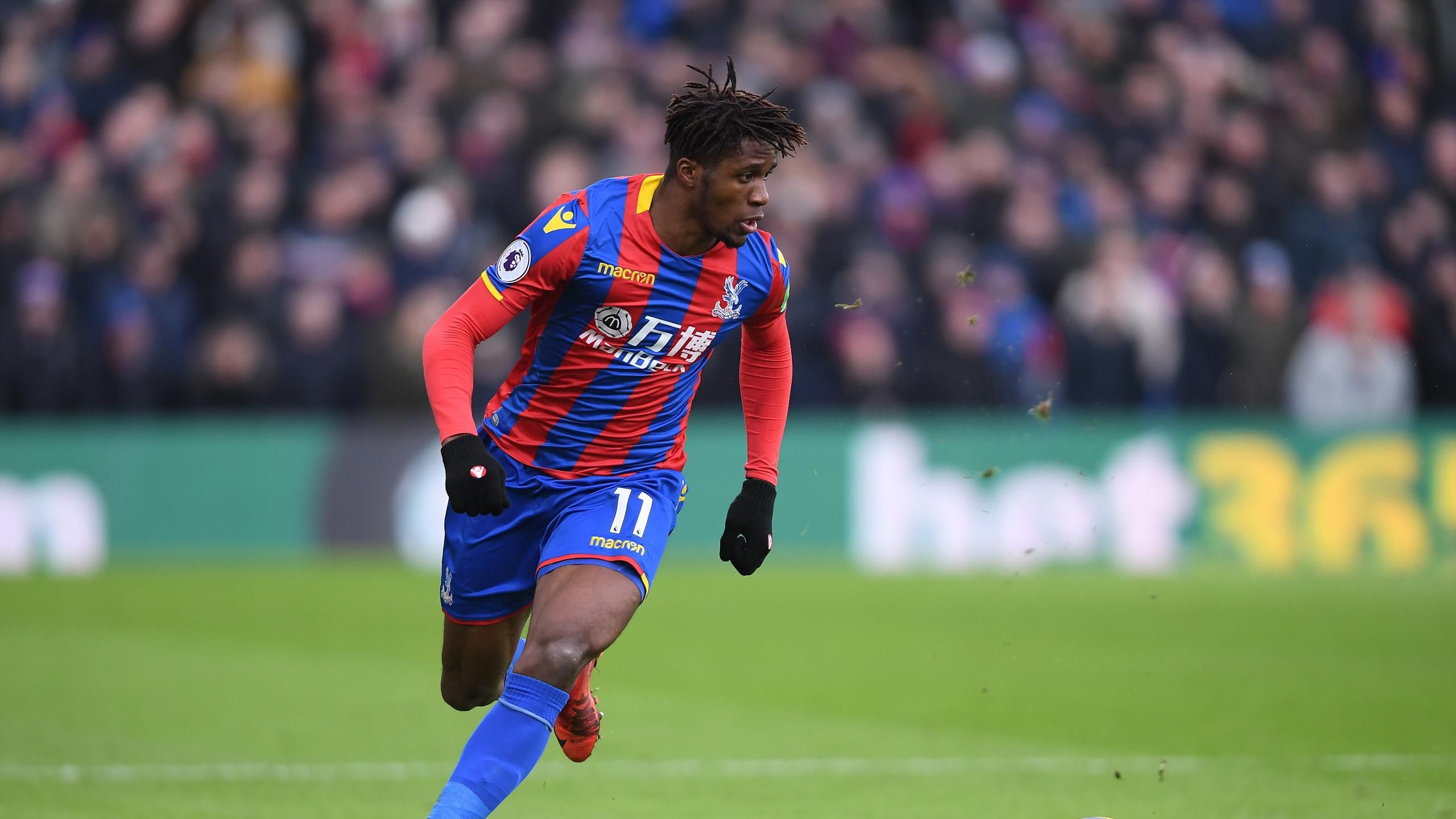 Palace winger Zaha doubtful for Liverpool game - TNT Sports