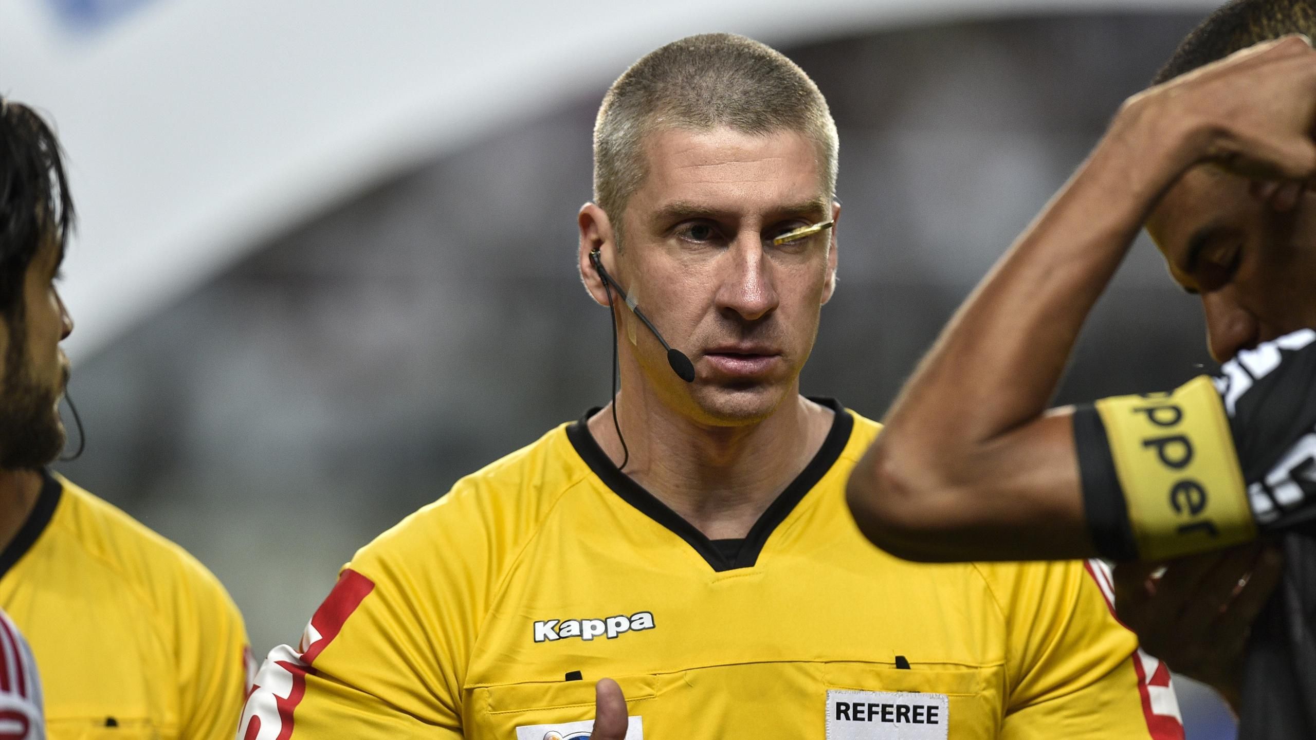 Football news - WSL referee suspended as ‘rock, paper, scissors ...