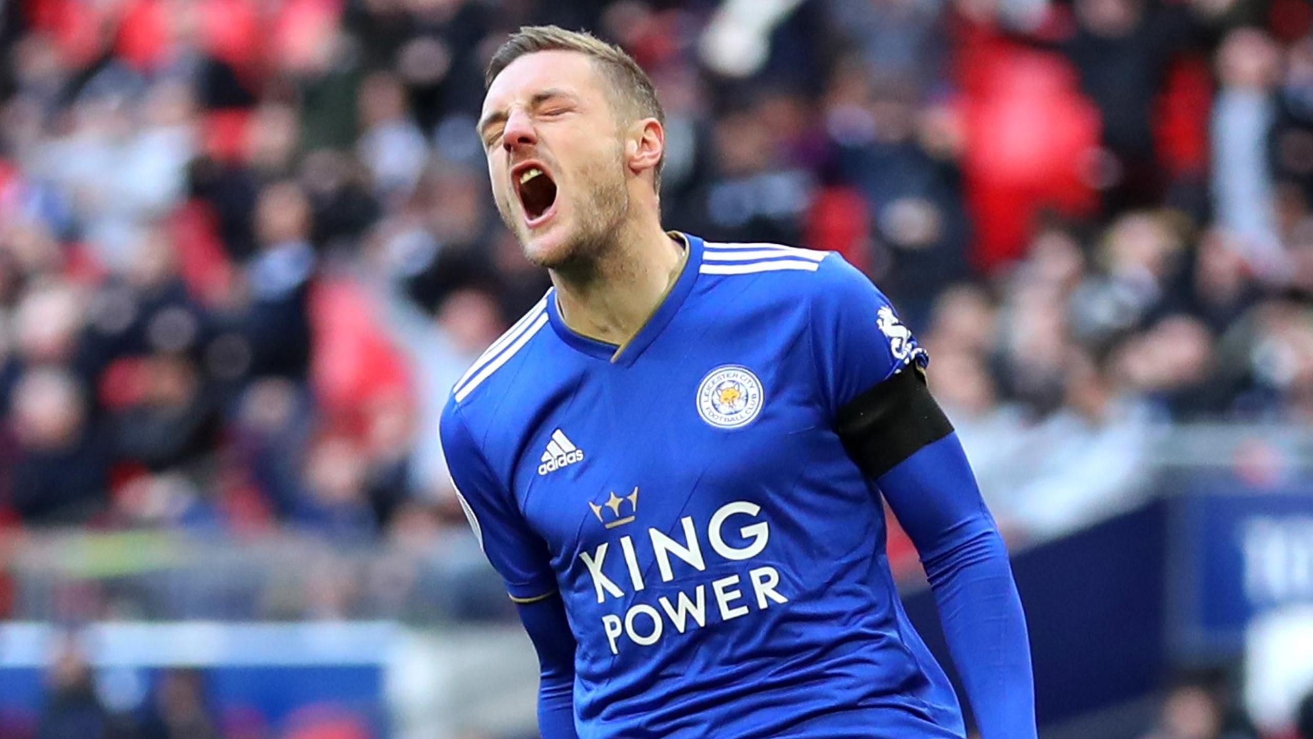 Football news – Jamie Vardy sees penalty saved with his first touch ...