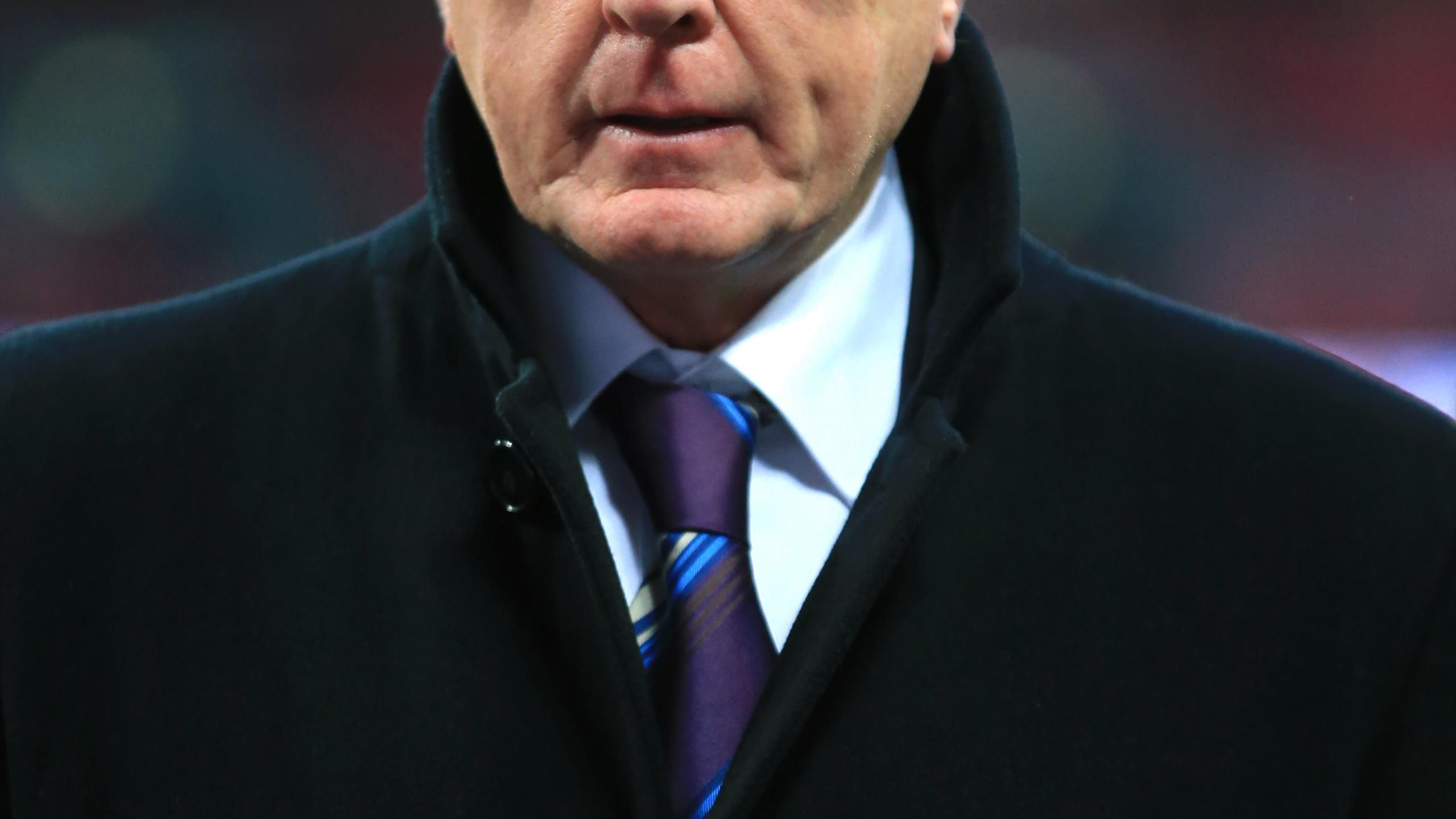 Peter Barnes expecting Manchester United to go all out for victory ...