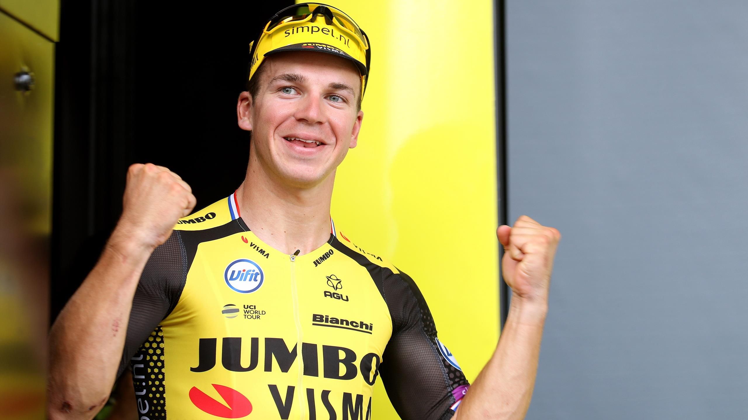 Tour of Britain: Dylan Groenewegen wins third stage as Matteo Trentin ...