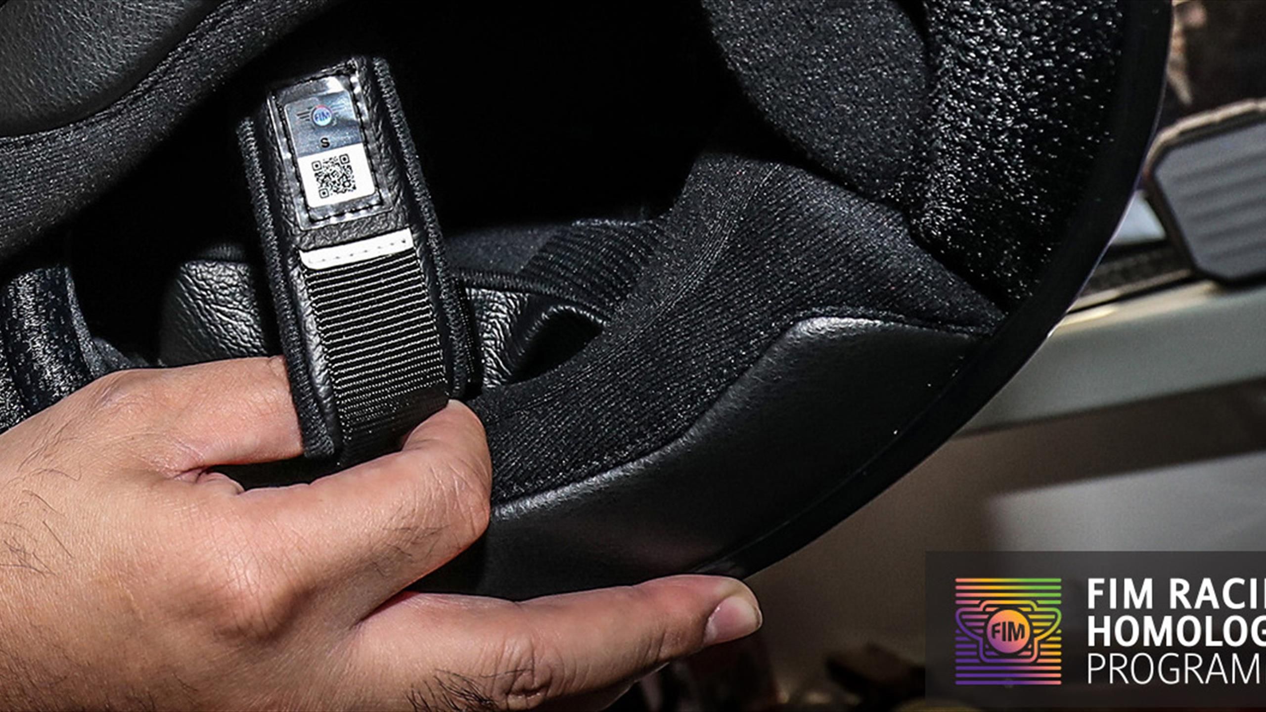 FIM homologated helmets mandatory in 2020 - TNT Sports