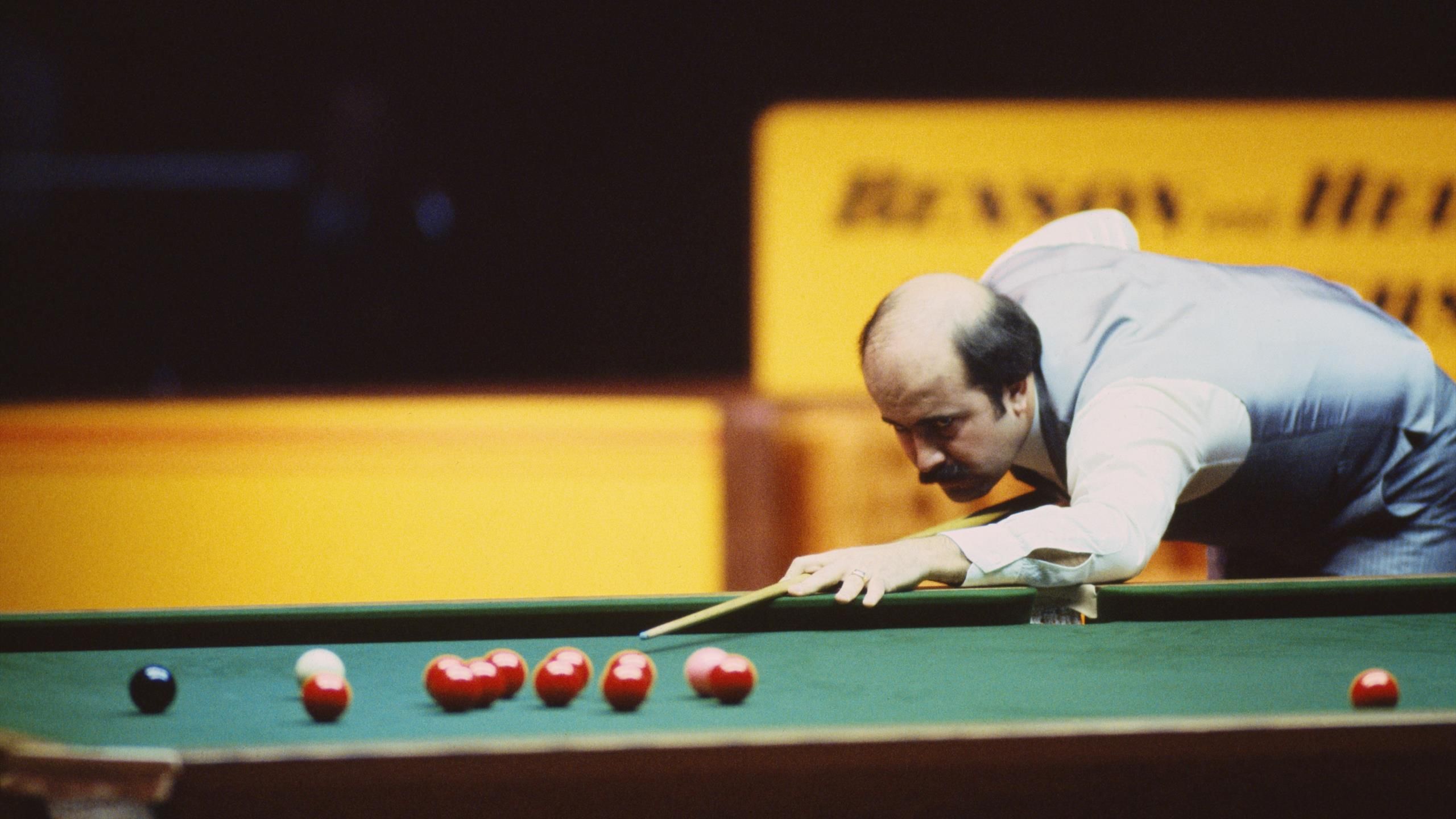 Willie Thorne and the humorous stories behind an icon - TNT Sports