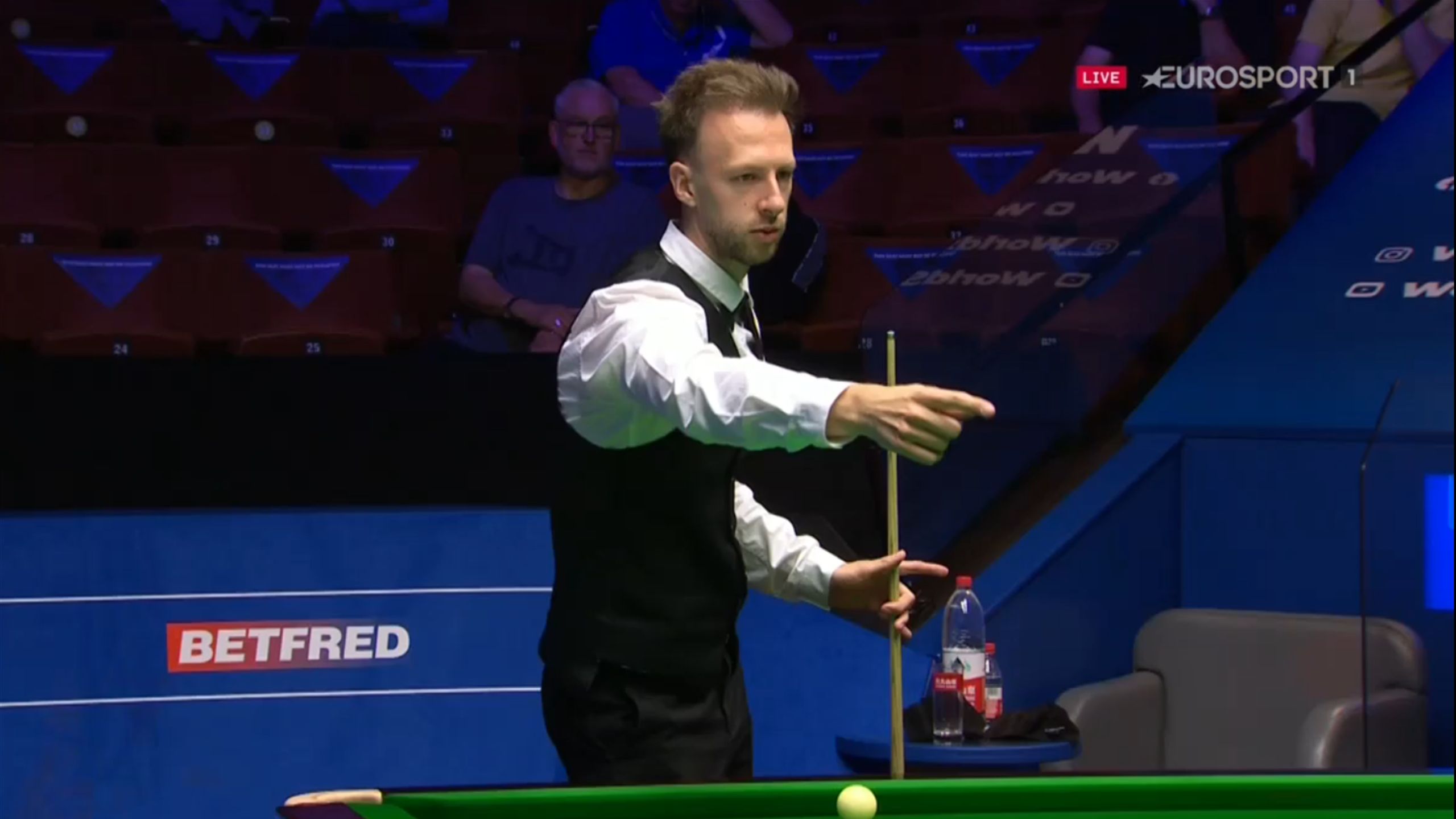 Judd Trump left frustrated in 'ludicrous' ball-placement farce at World ...