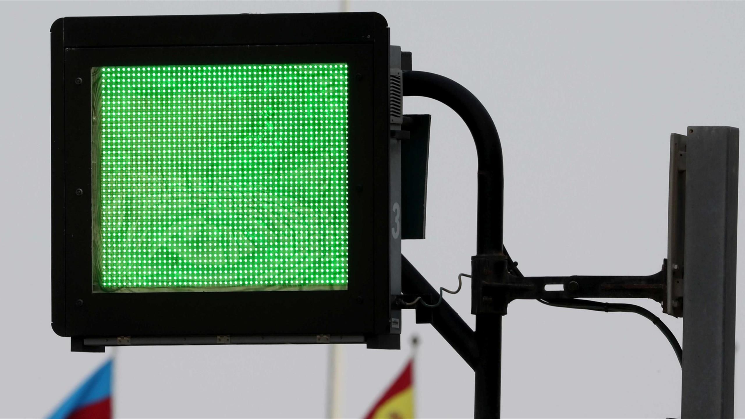 High-tech light panels to become mandatory on FIM EWC circuits in 2023 ...